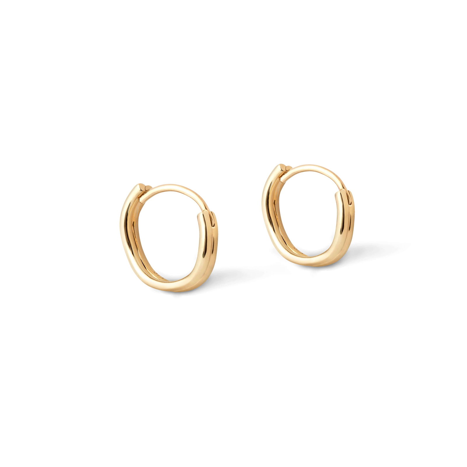 MOTLEY Gold Cheek-To-Cheek Hoops | endource