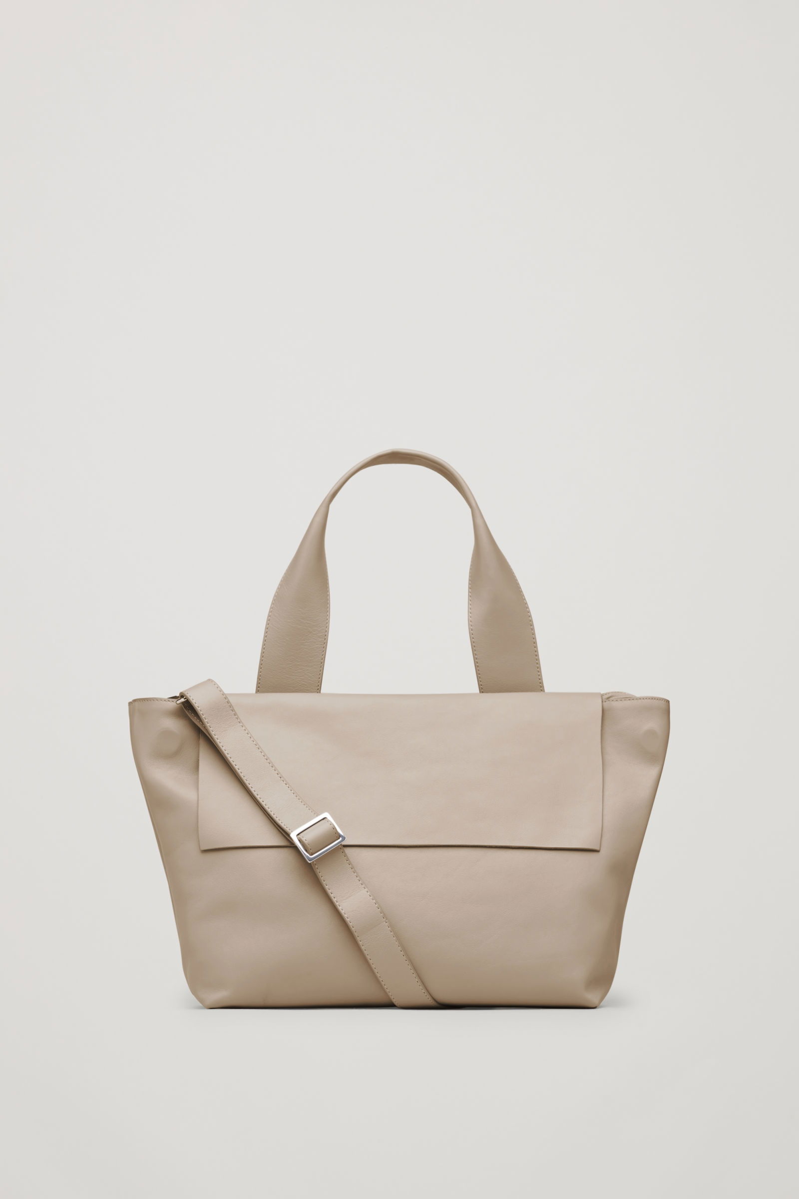 COS Leather Tote Bag | endource