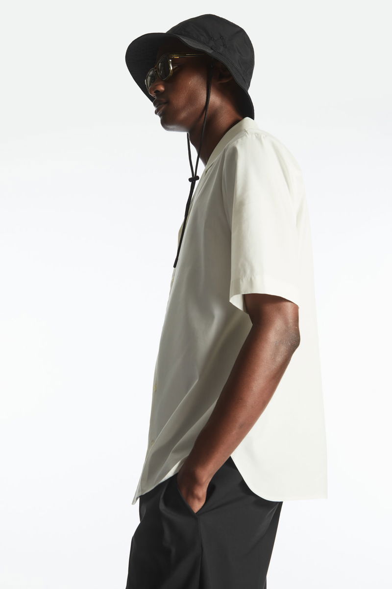 COS Wide-Brim Bucket Hat in BLACK | Endource