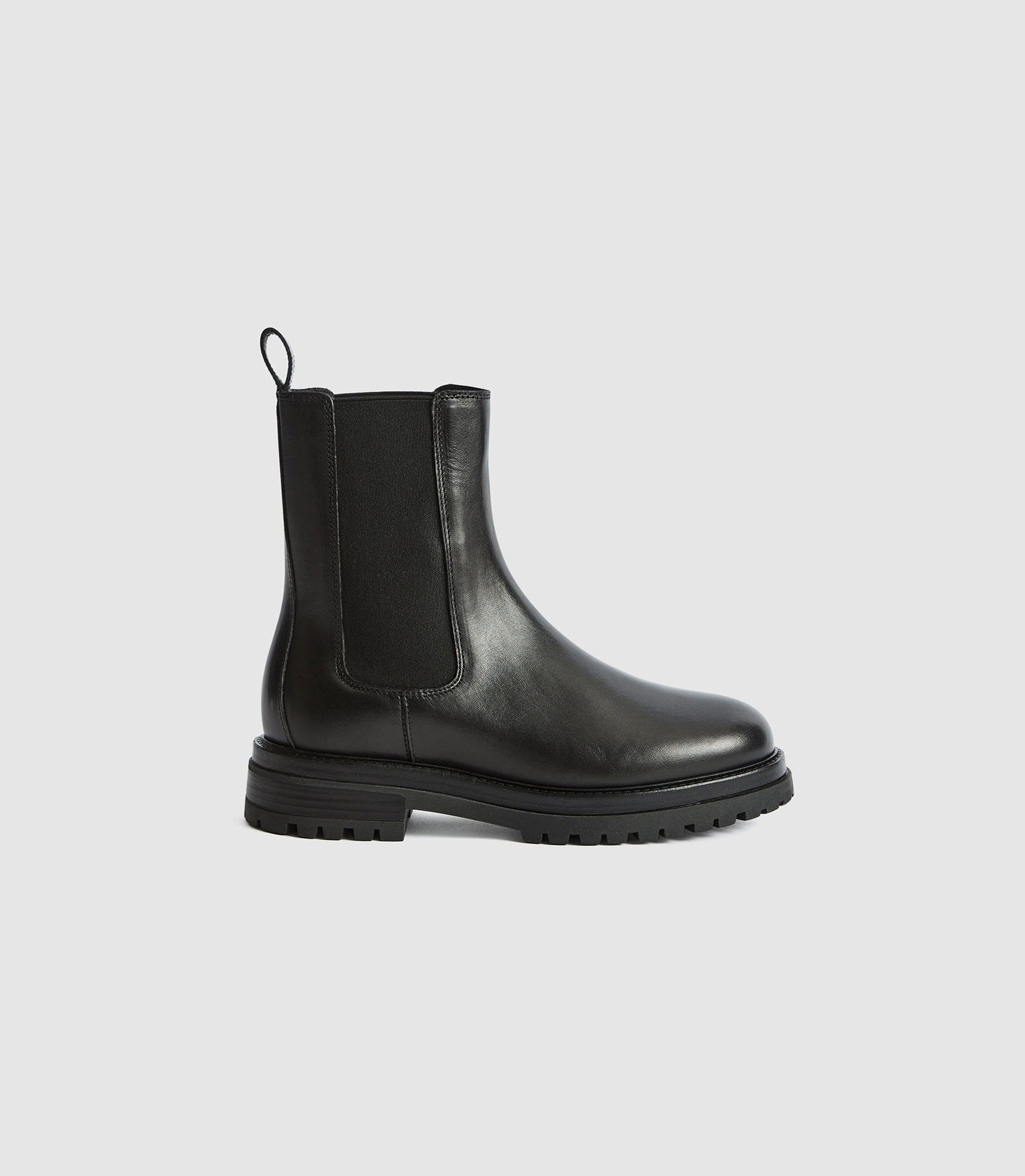 REISS Thea Leather Chelsea Boots in Black | Endource