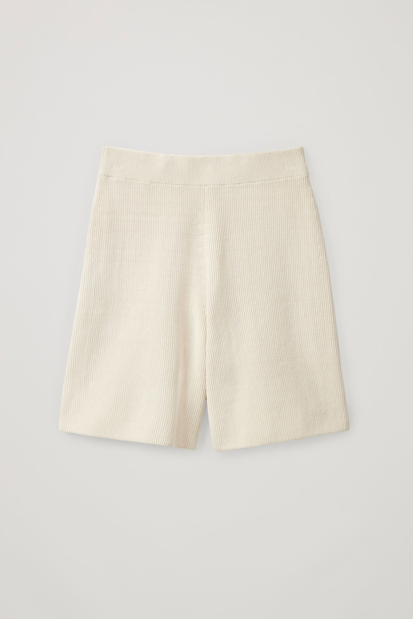 COS Knitted Shorts in off-white | endource