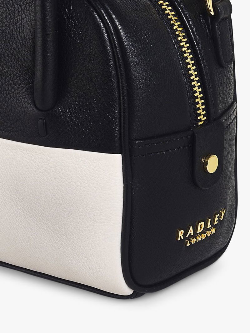 RADLEY The Causeway Small Grab Bag in Black | endource