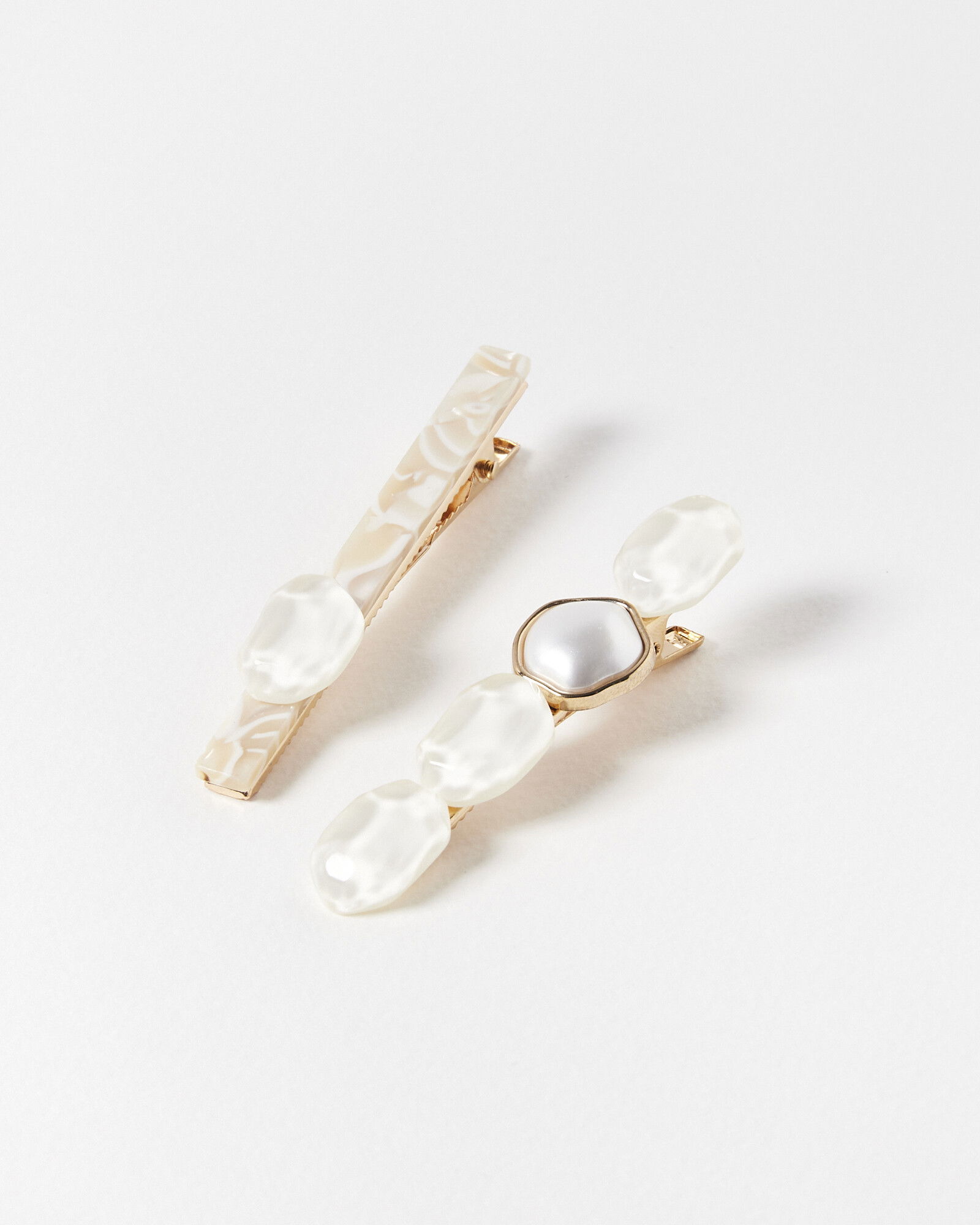 OLIVER BONAS Azalea Mismatch Cream Faux Pearl Hair Clips Pack of Two in ...