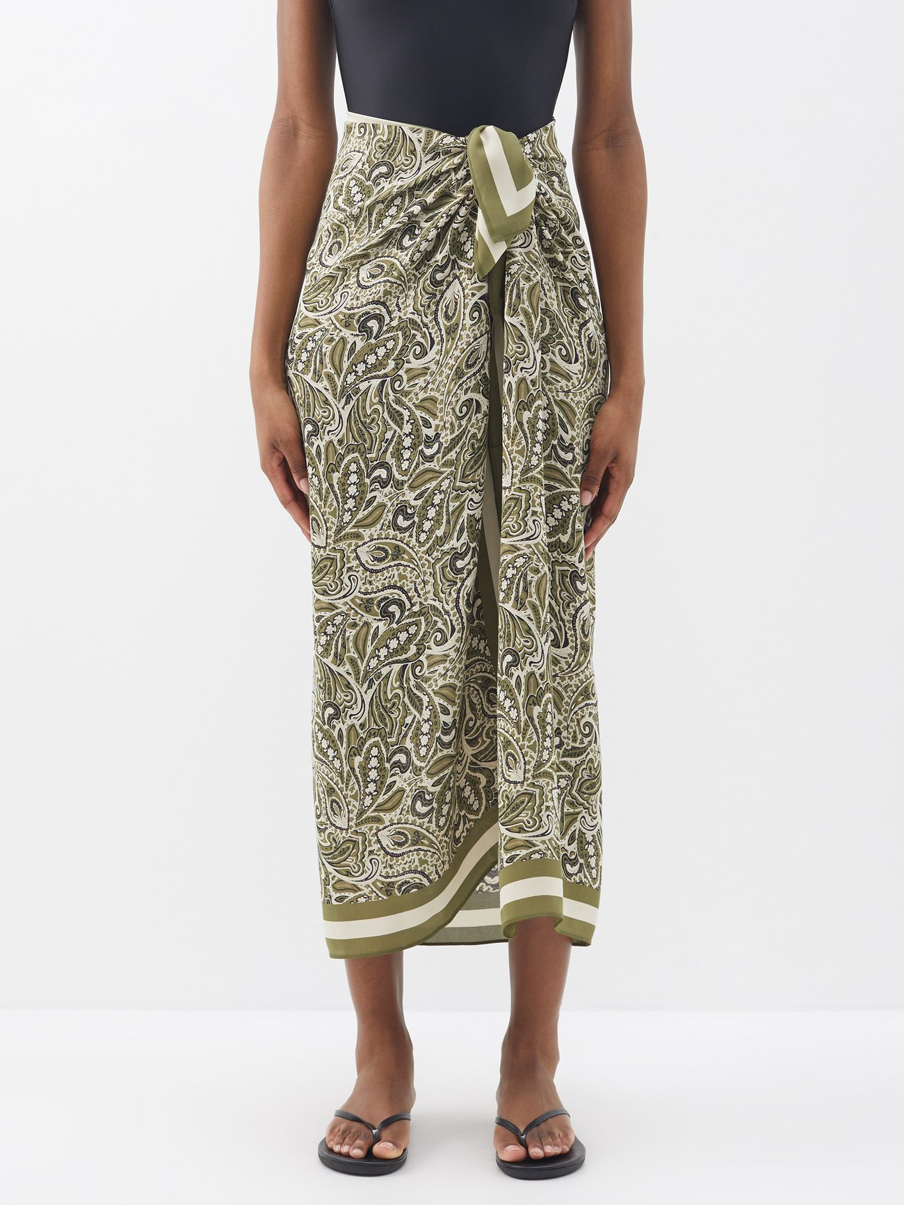 MATTEAU Paisley-Print Organic-Silk Sarong in Green | endource