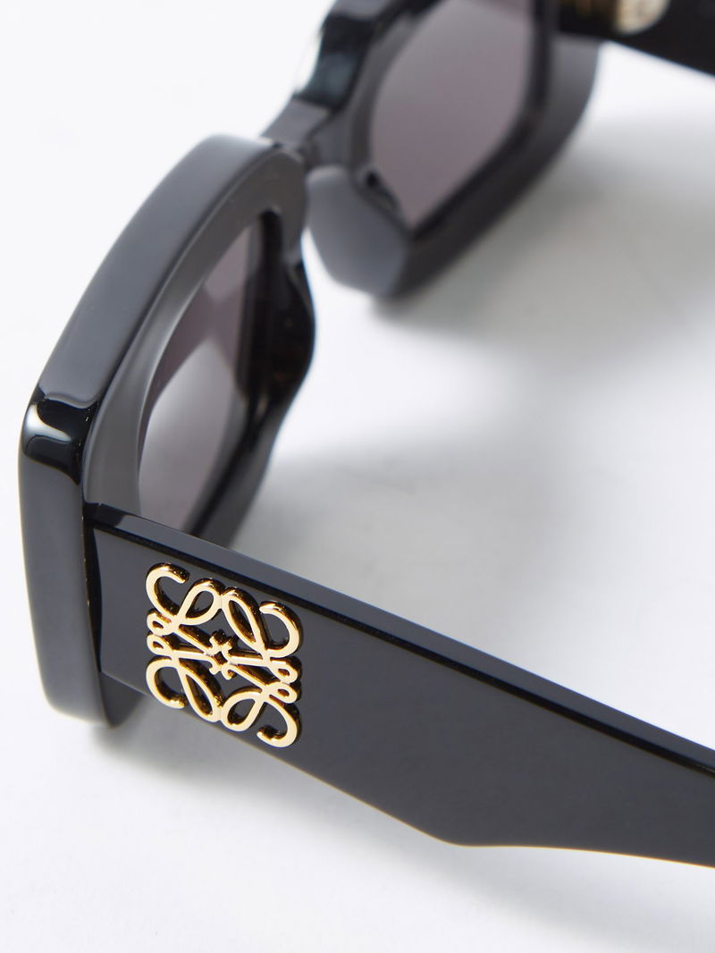 LOEWE Rectangular Logo-Anagram Sunglasses in Black | endource