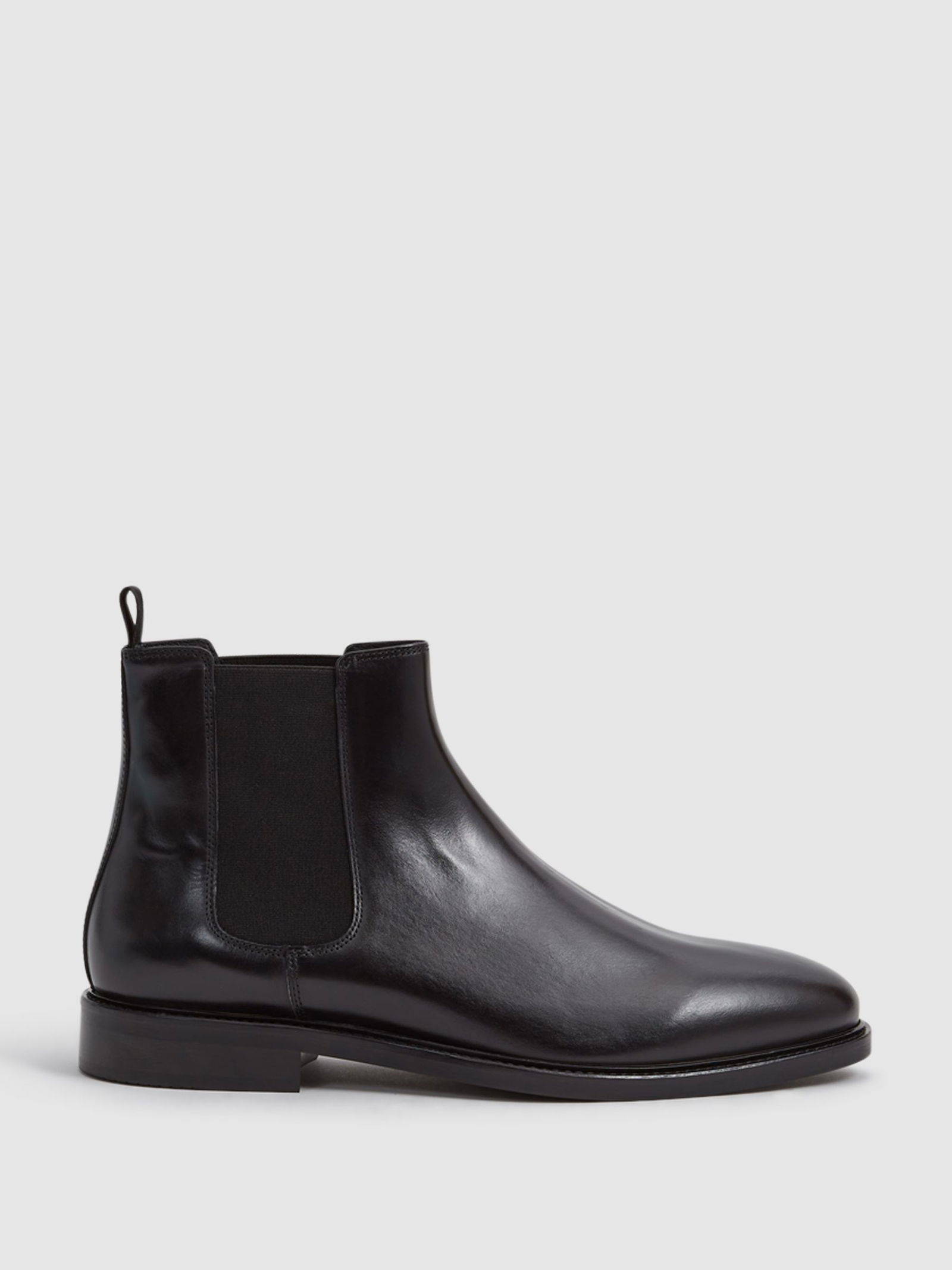 REISS Tenor Leather Chelsea Boots in Black | Endource