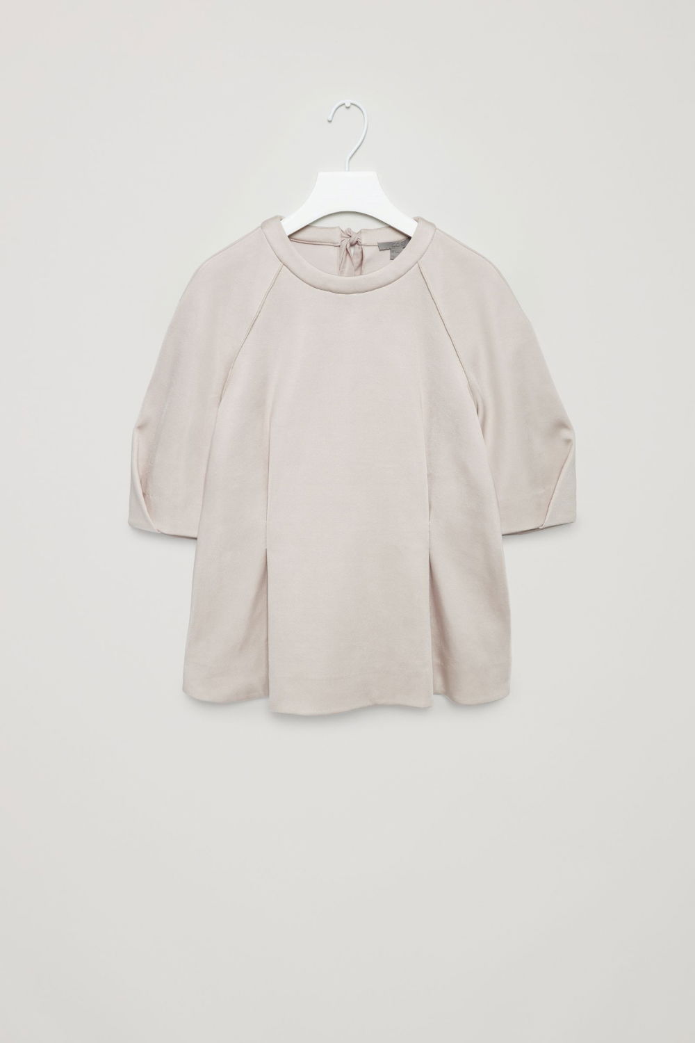 COS Pleat Detail Top | endource