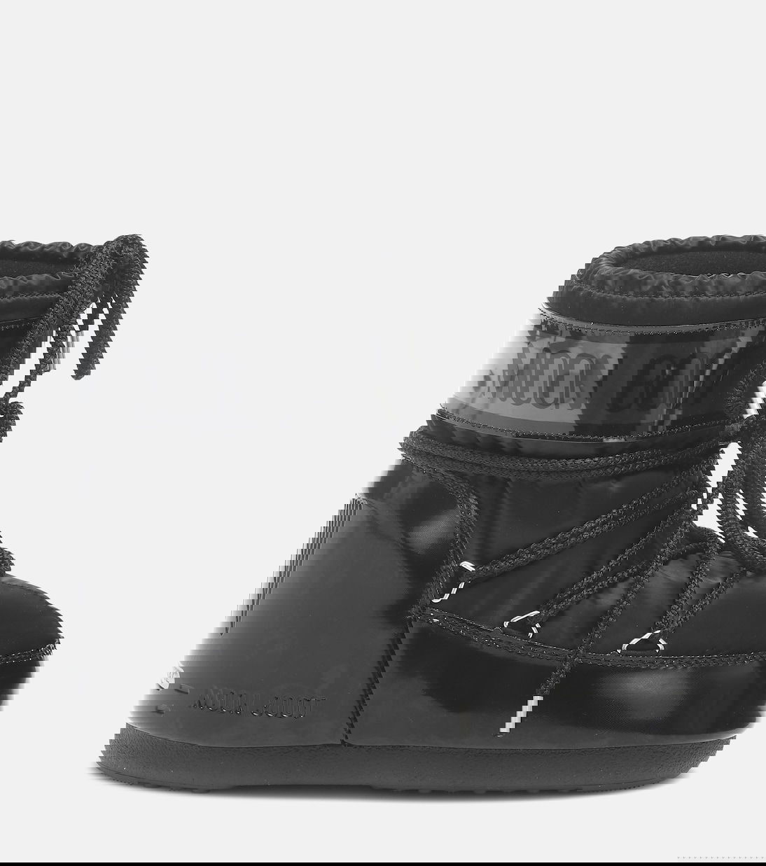 Moon Boot Classic Moon Boots in Black | endource