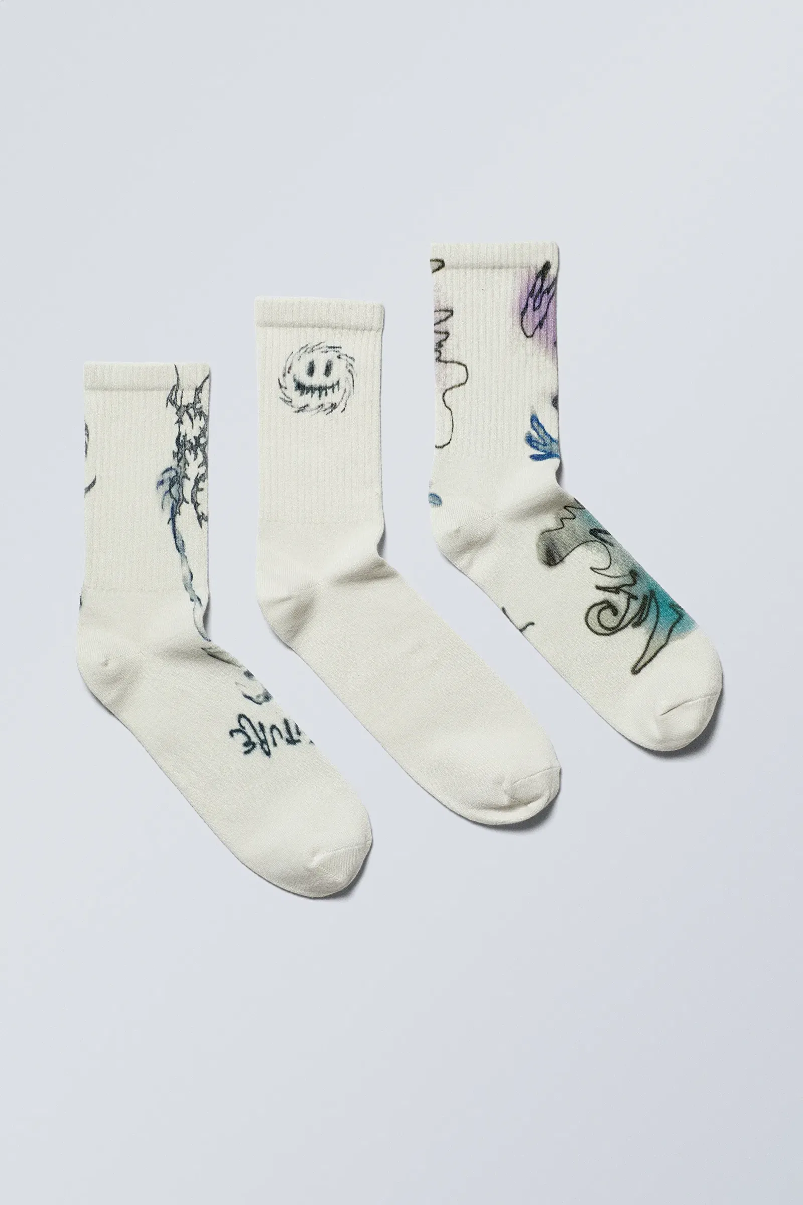 WEEKDAY 3-Pack Sport Graphic Socks in Graphic Mix | endource