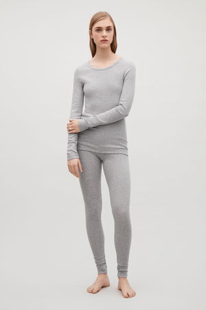 COS Ribbed Long-Sleeved Top | endource