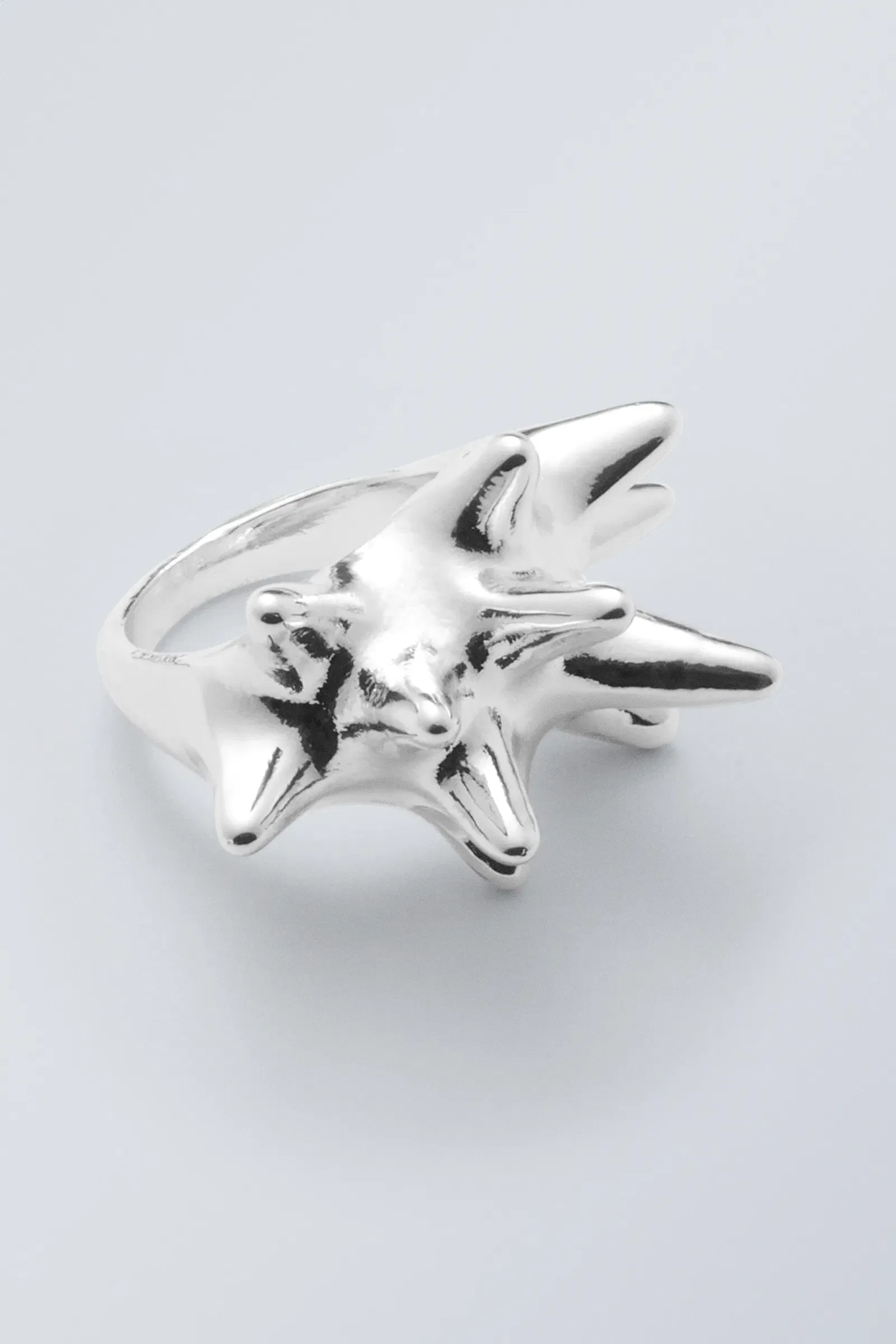 WEEKDAY Zeta Ring in Silver | Endource