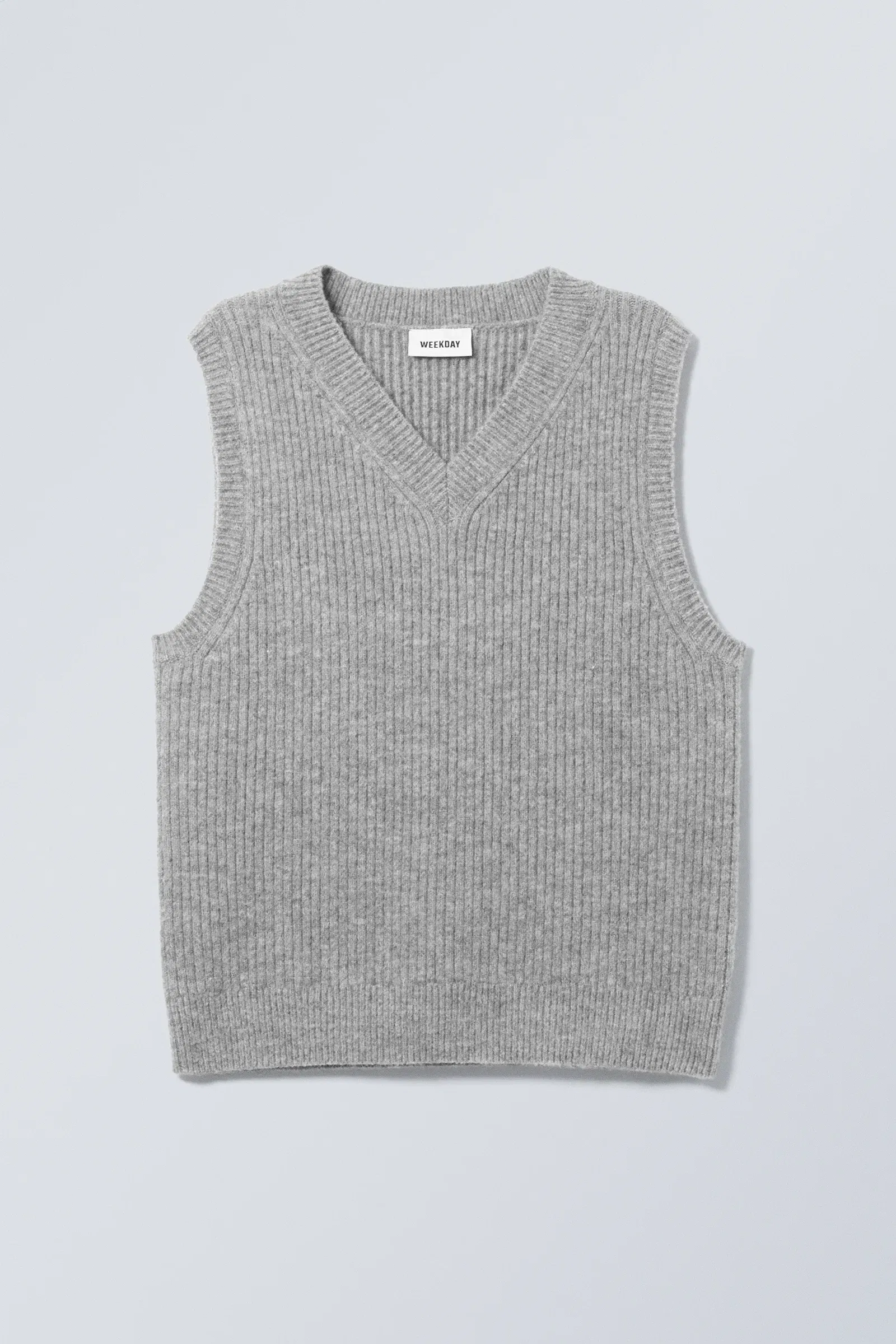 WEEKDAY Margo Knitted Vest in Grey Melange | Endource