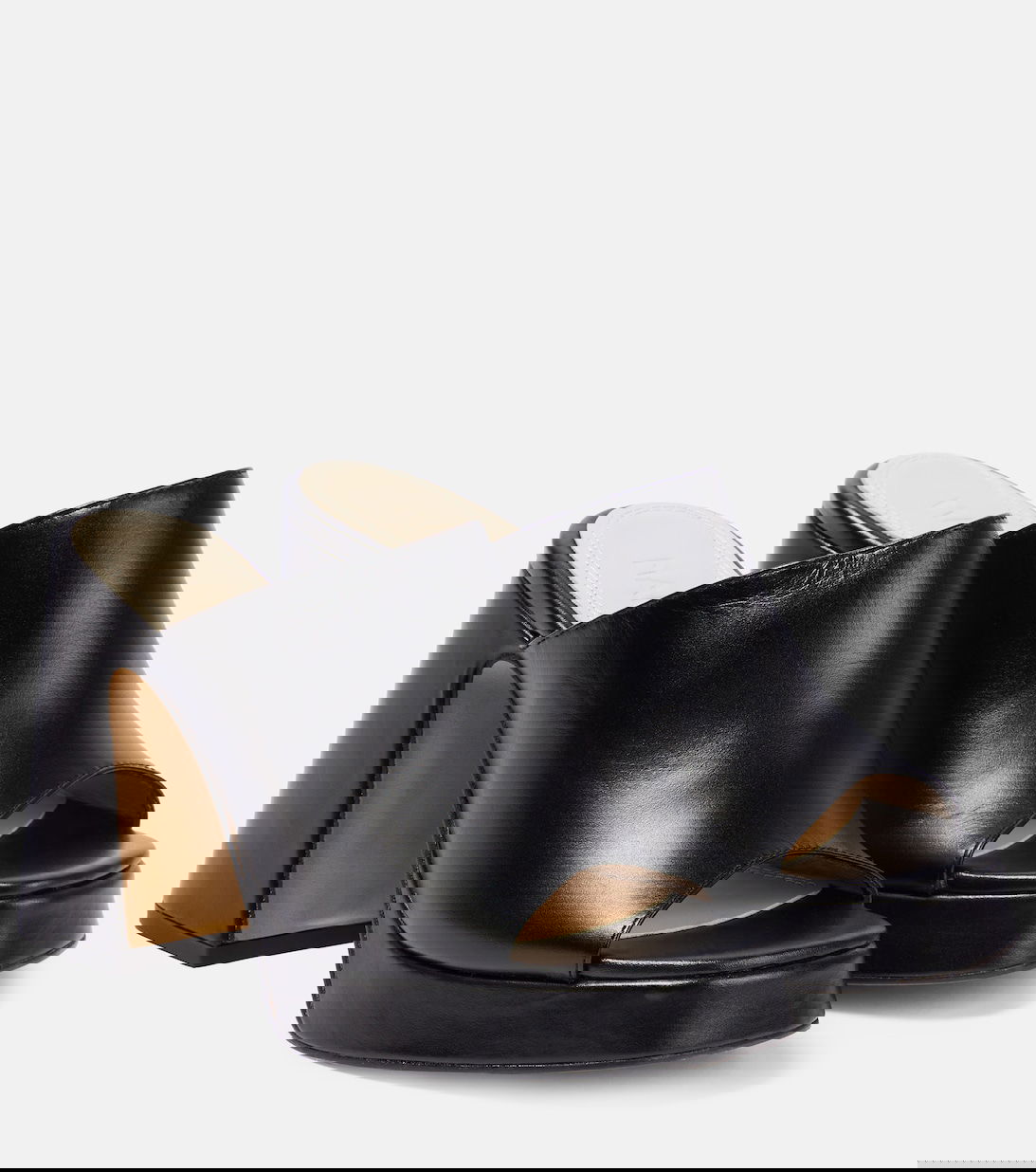 Souliers Martinez Alba Platform Leather Mules in Black | endource