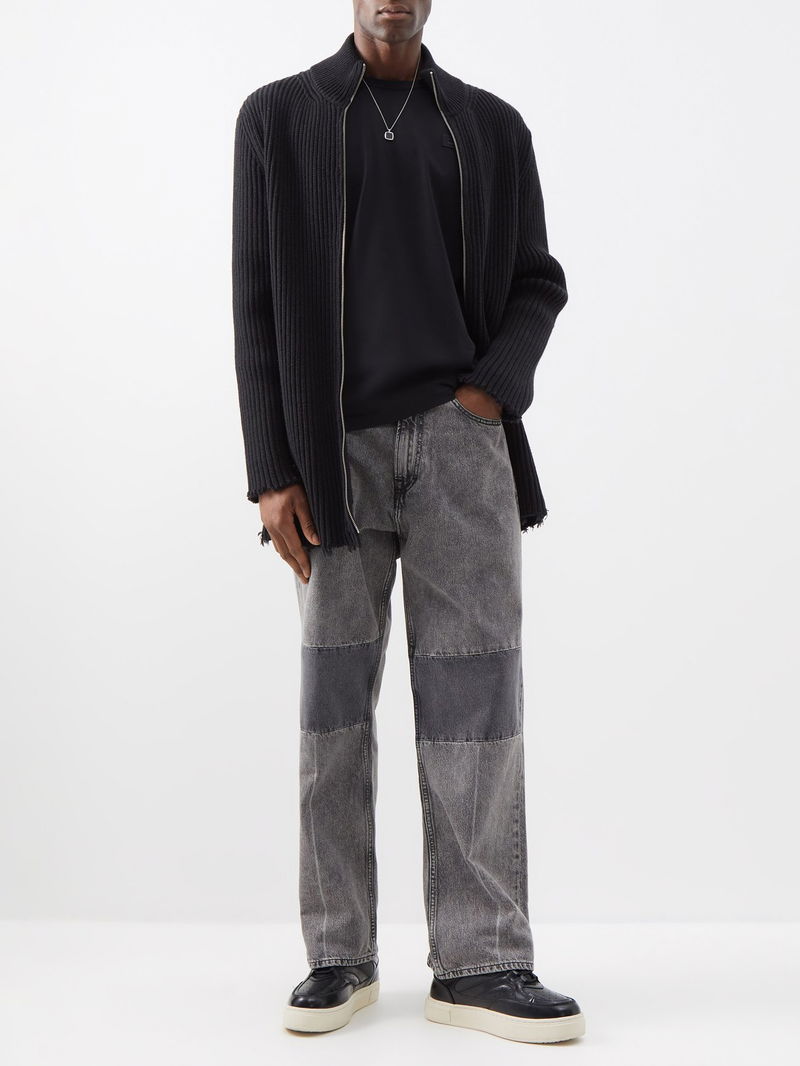 ACNE STUDIOS Nash Face-Logo T-Shirt in Black | endource