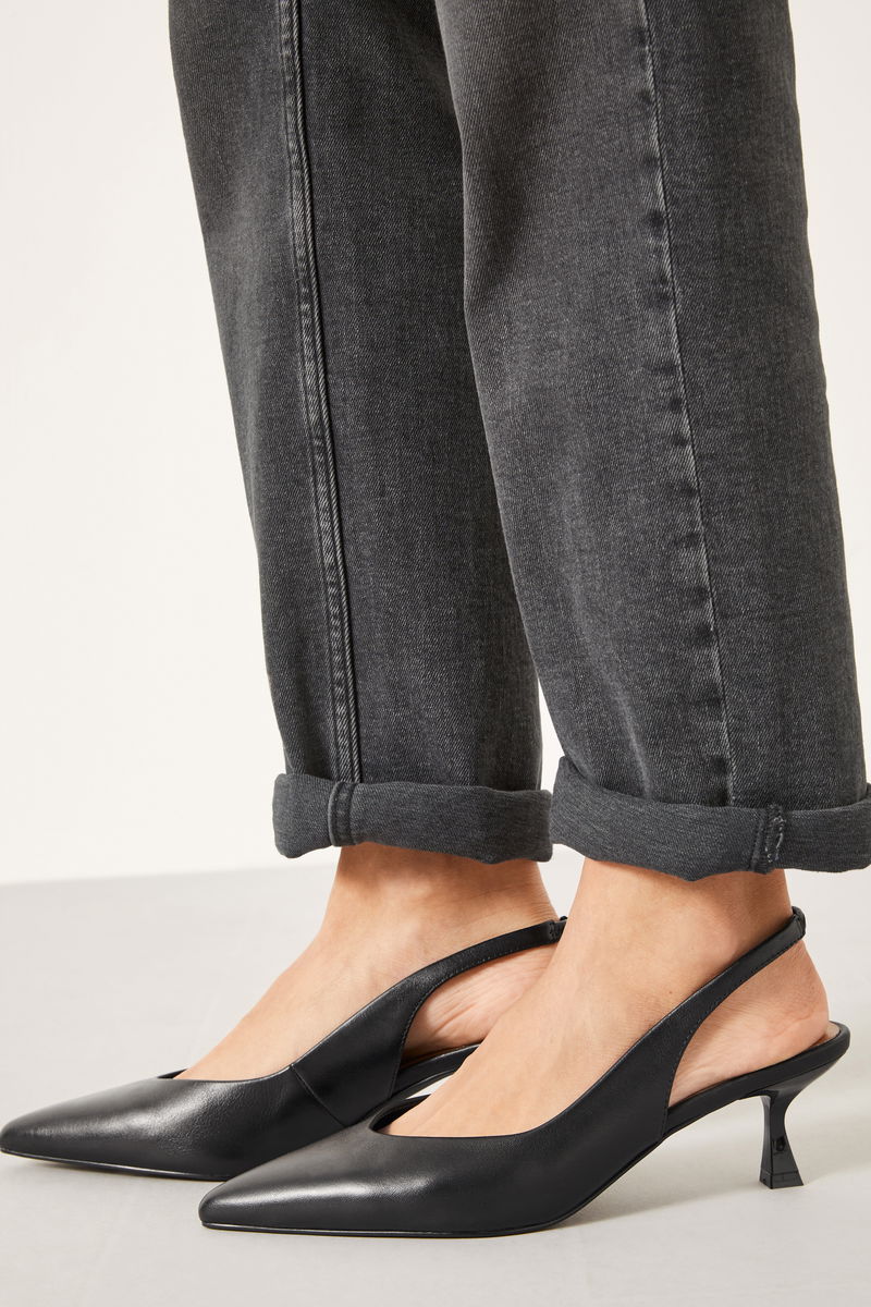 HUSH Lola Slingback Kitten Heel in Black | Endource