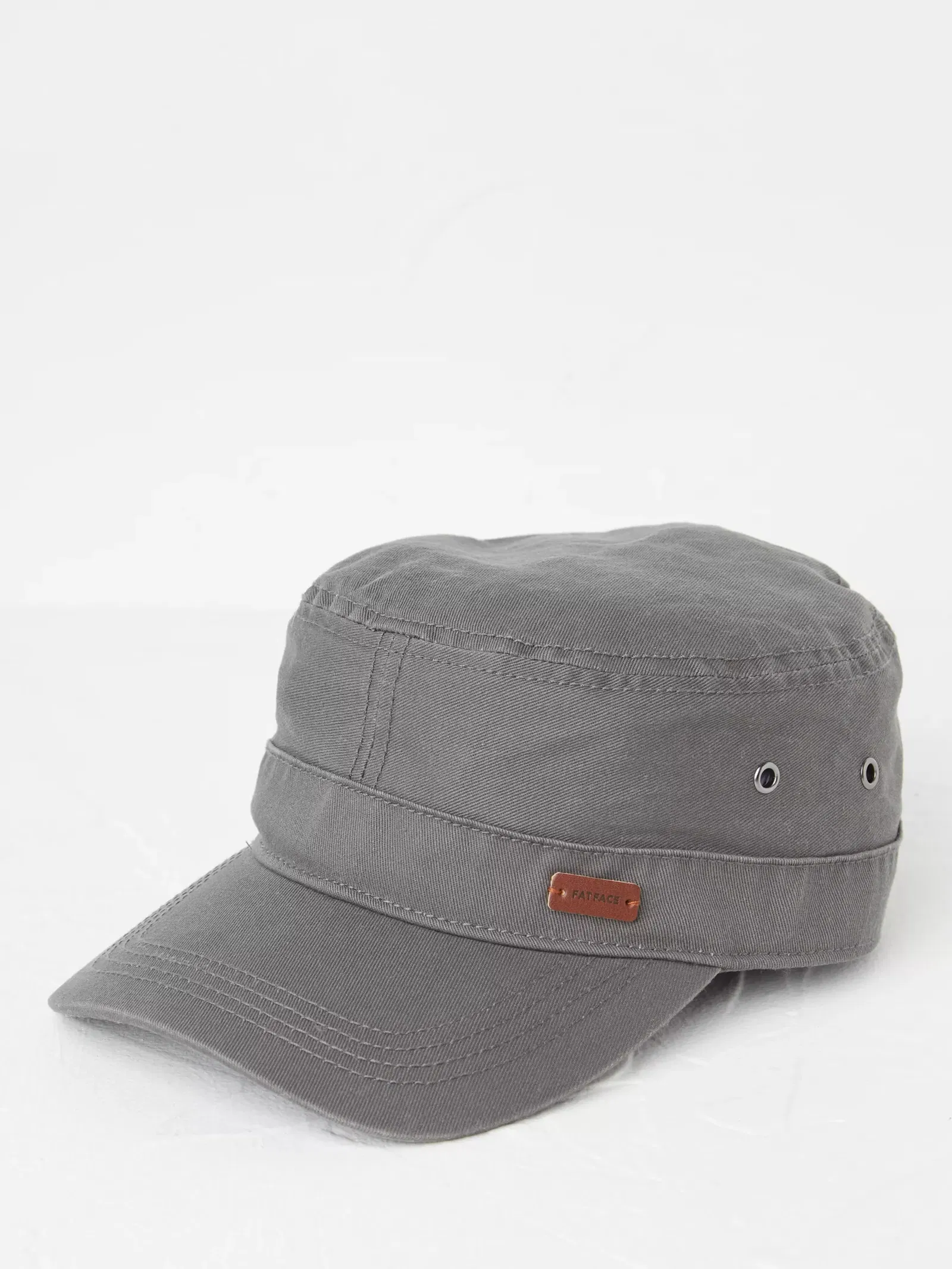 FATFACE Train Driver Cap in Washed Gry | endource