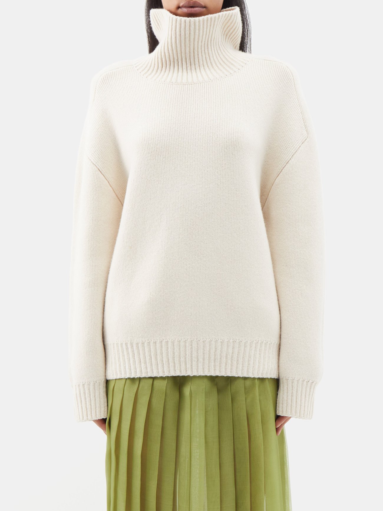 KHAITE Landen Oversized High-Neck Cashmere Sweater | endource