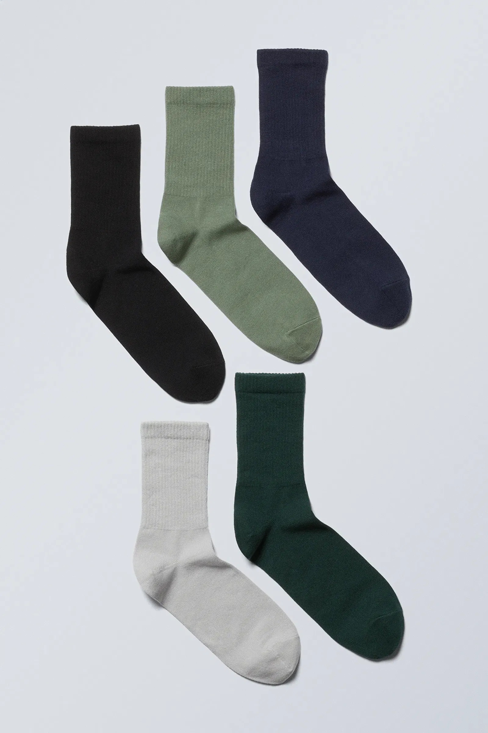 WEEKDAY 5-Pack Sport Socks in Green Black Grey Navy | Endource