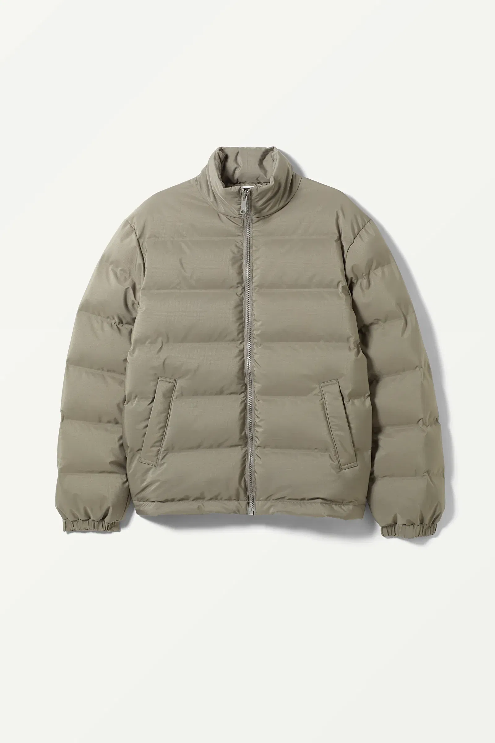 WEEKDAY Cole Puffer Jacket in Grey | endource