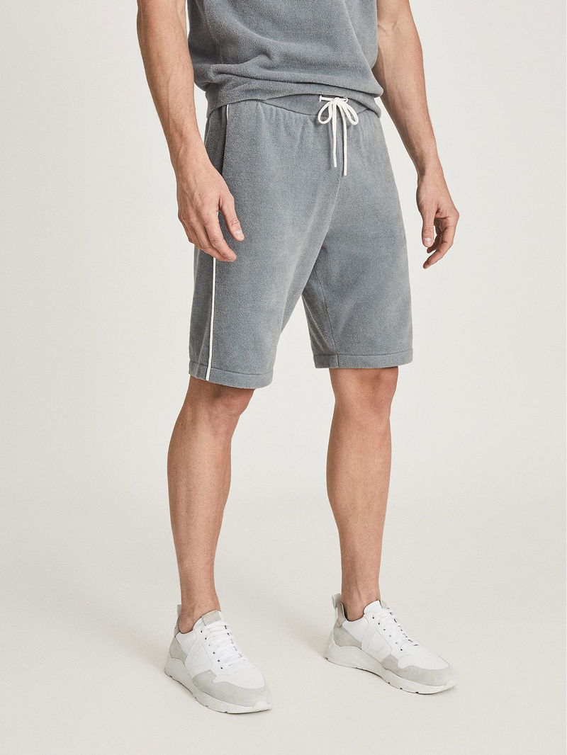 REISS Lotus Velour Loungewear Shorts in Sage | Endource