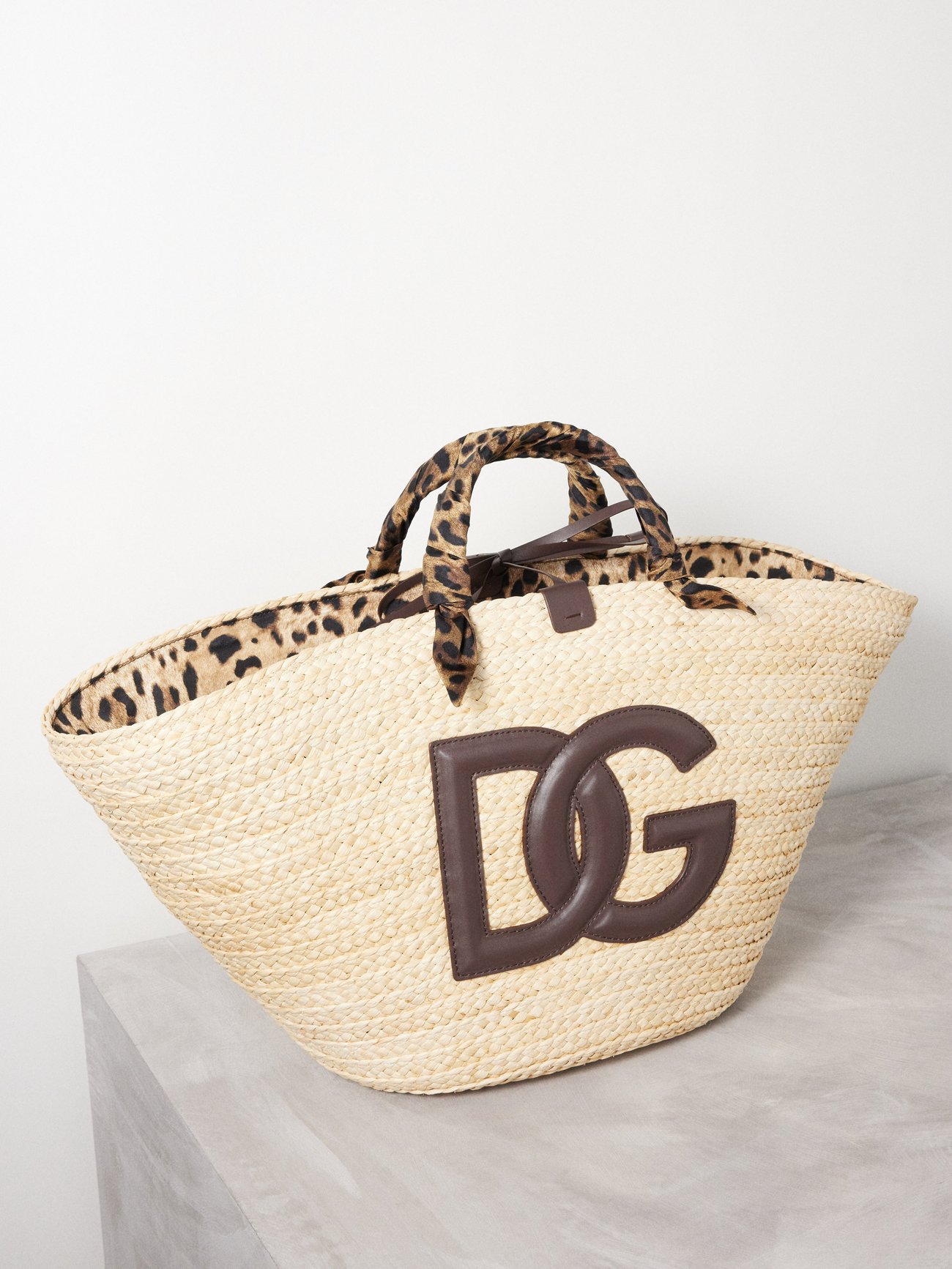 DOLCE & GABBANA Kendra Medium Raffia Basket Bag in Beige | endource