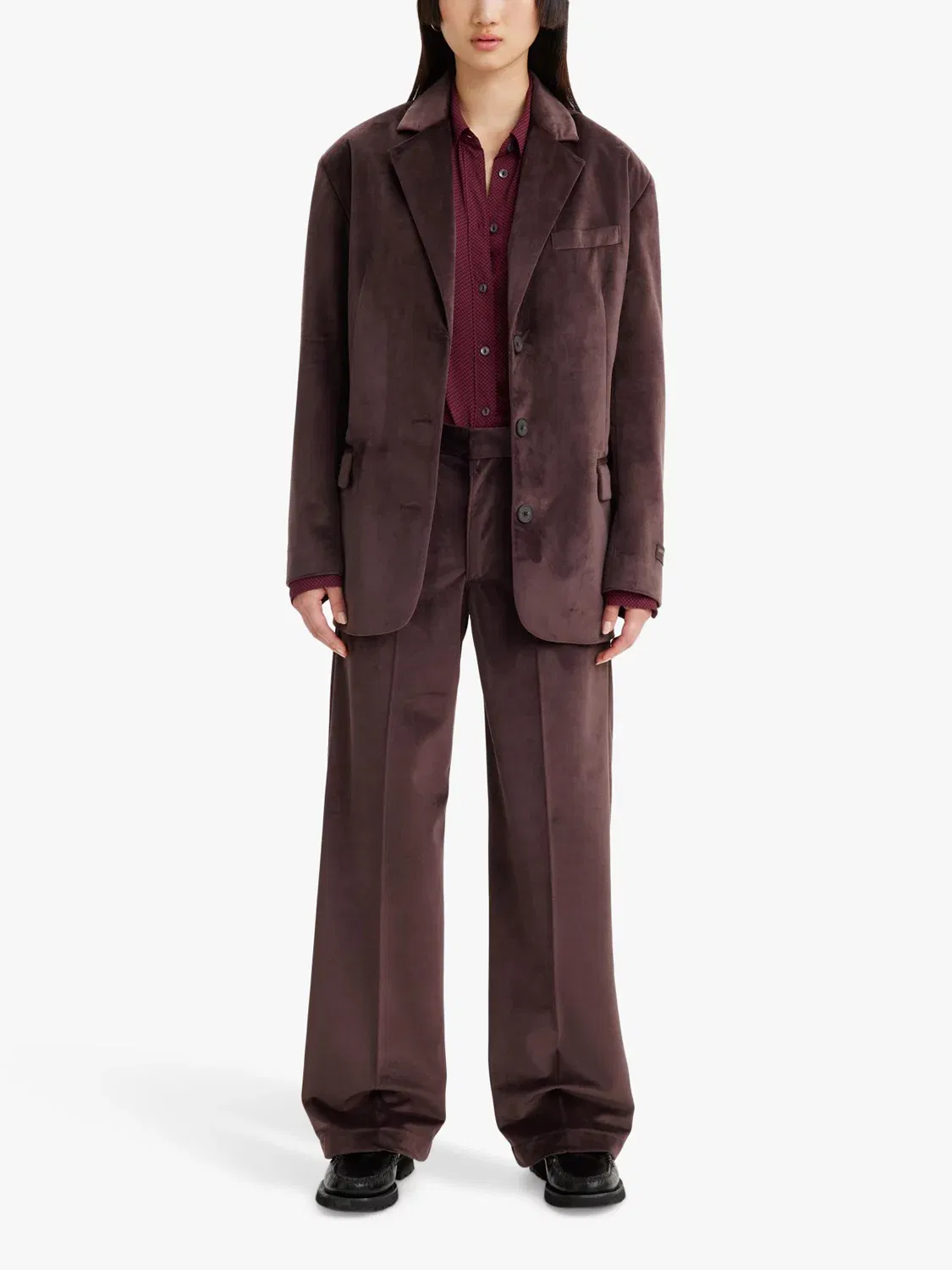 LEVI'S Baggy Wide Leg Chinos in Chocolate Plum | Endource