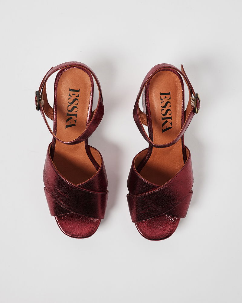 ESSKA Clara Metallic Heeled Sandals in Pink | Endource