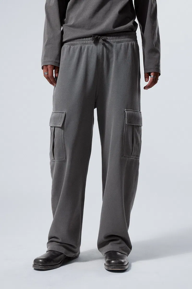 WEEKDAY Cargo Trousers in Washed Black | Endource