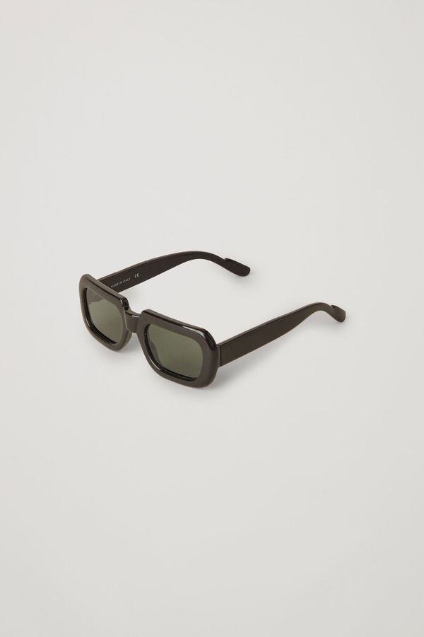COS Cos x Yuma Labs - Square Sunglasses in Black | endource