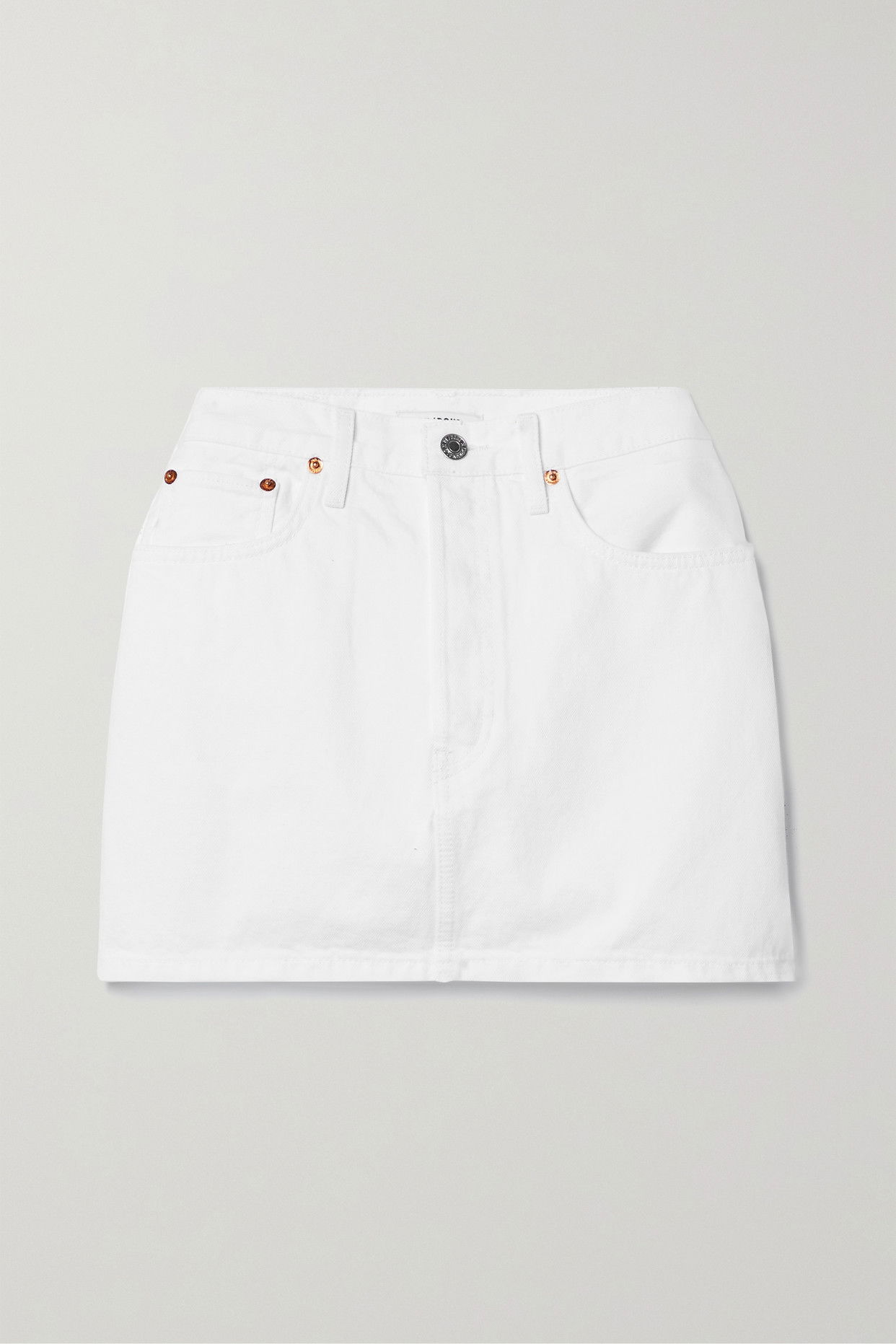 Redone 90s Denim Mini Skirt in White | endource
