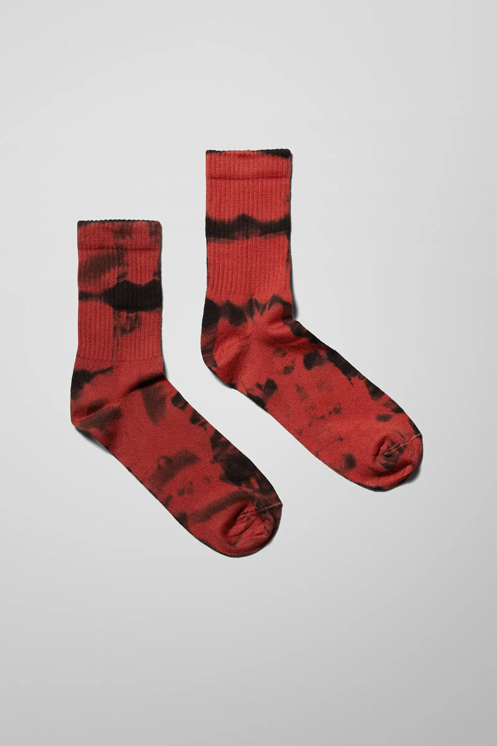 WEEKDAY Eleven Socks in Black | endource