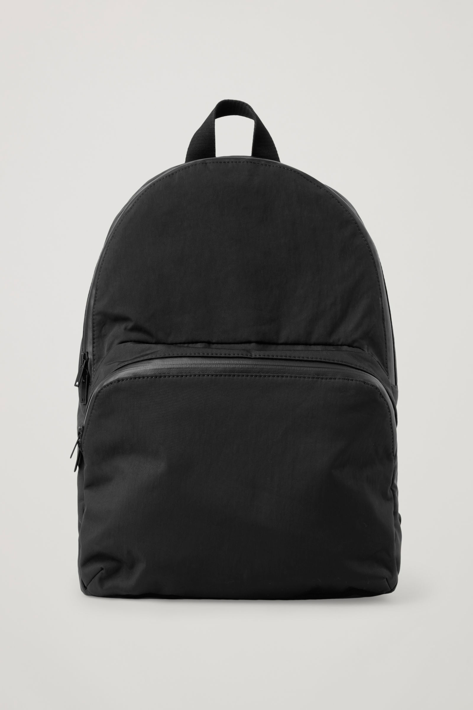 COS Classic Backpack in Black | endource
