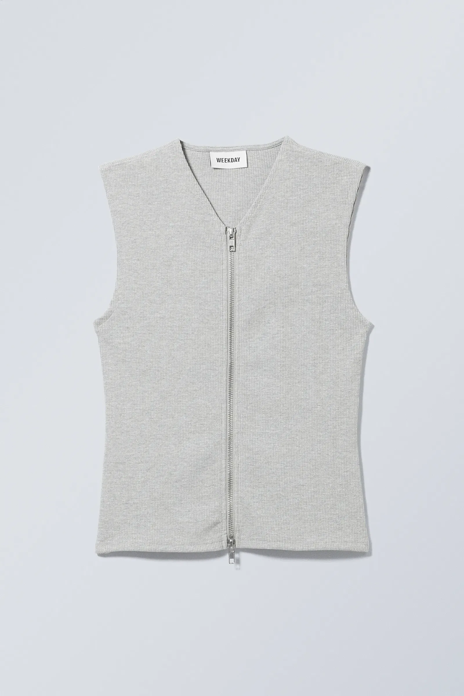 WEEKDAY Let Tight Zip Vest in Dusty Grey | Endource