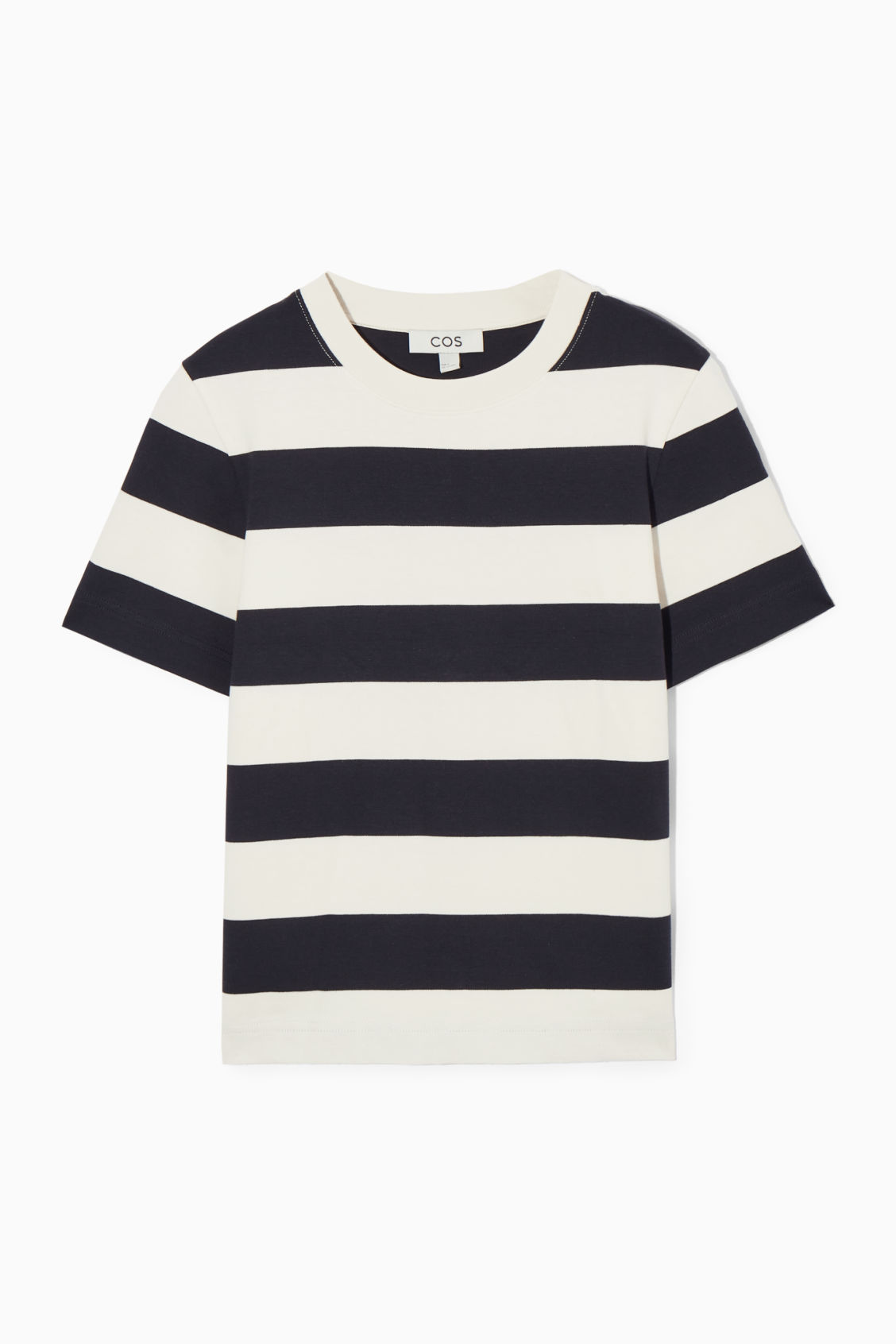 COS The Clean Cut T-Shirt in NAVY | Endource