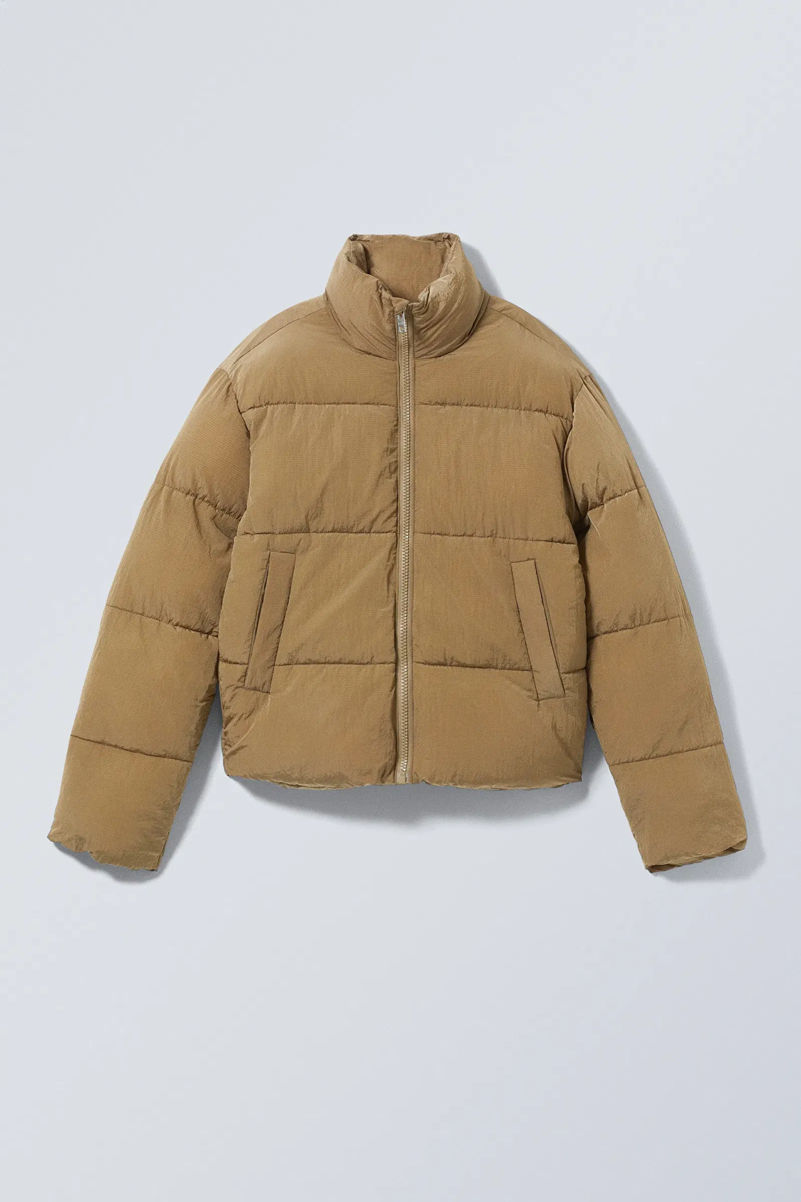 WEEKDAY Ben Ripstop Puffer Jacket in Dusty Mole | Endource