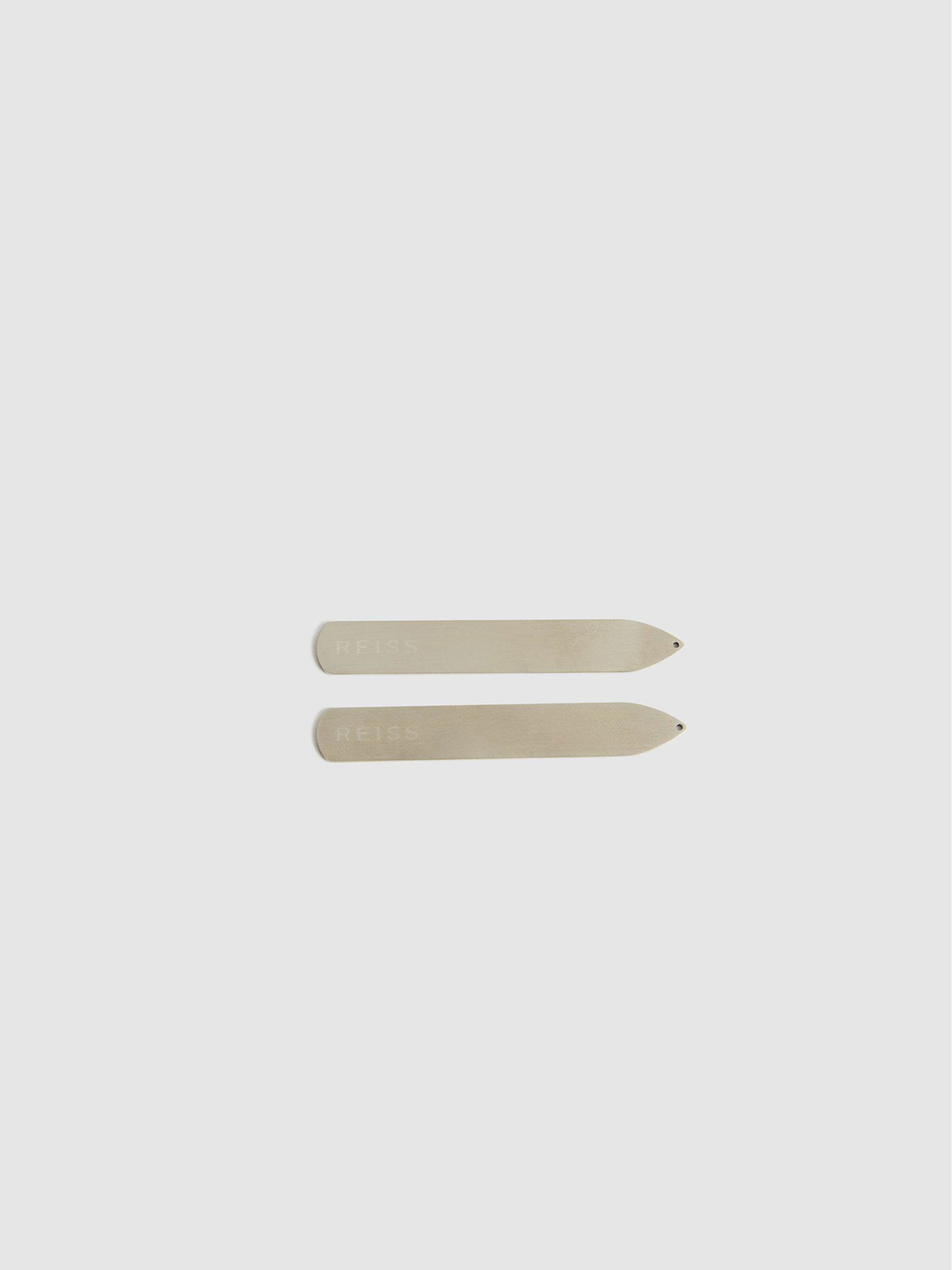 REISS Ardley Metal Collar Stays in Silver | endource