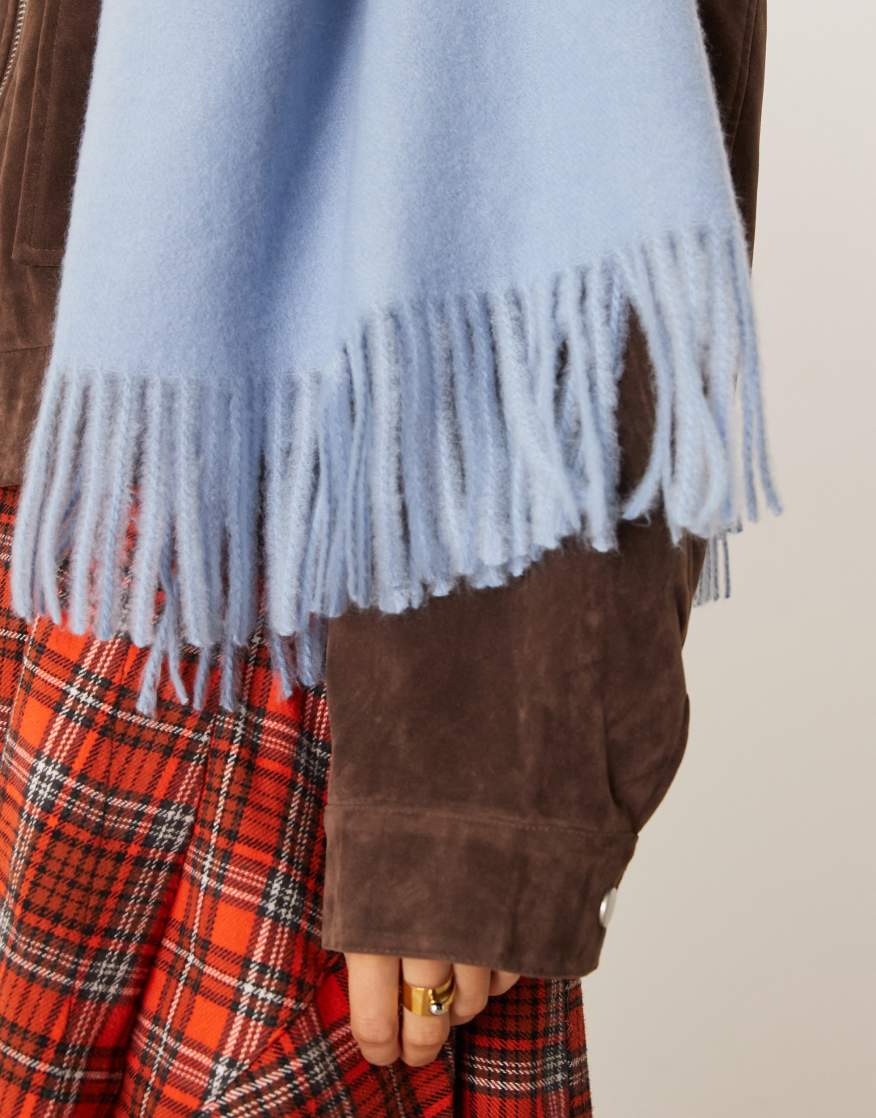 MANGO Classic Scarf In Sky Blue | endource