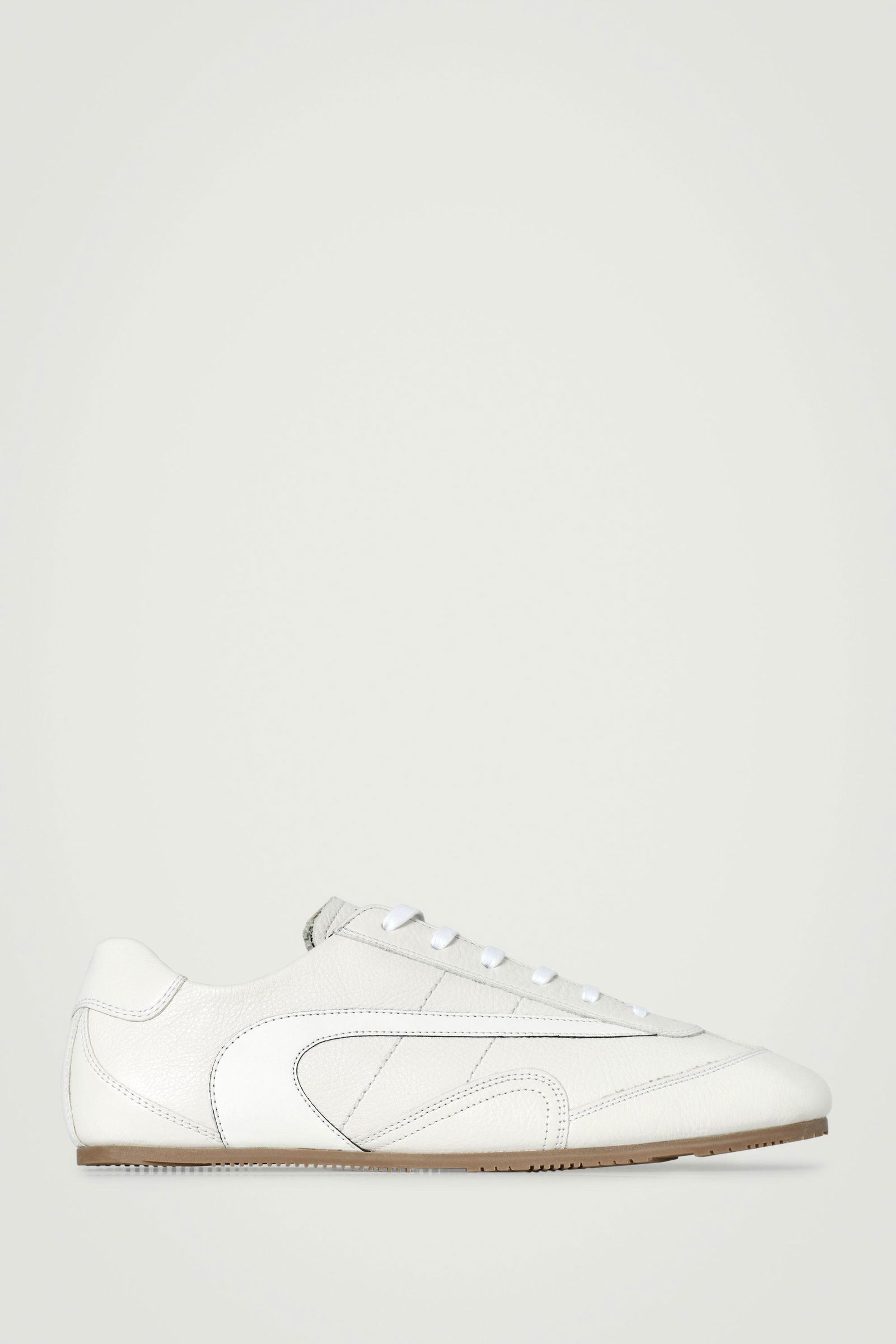 COS Minimal Leather Trainers | endource