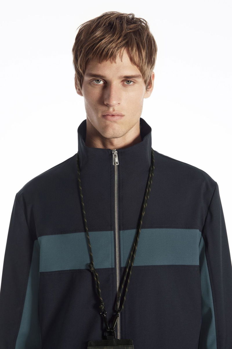 COS Rope Lanyard Strap in BLACK / OLIVE GREEN | Endource