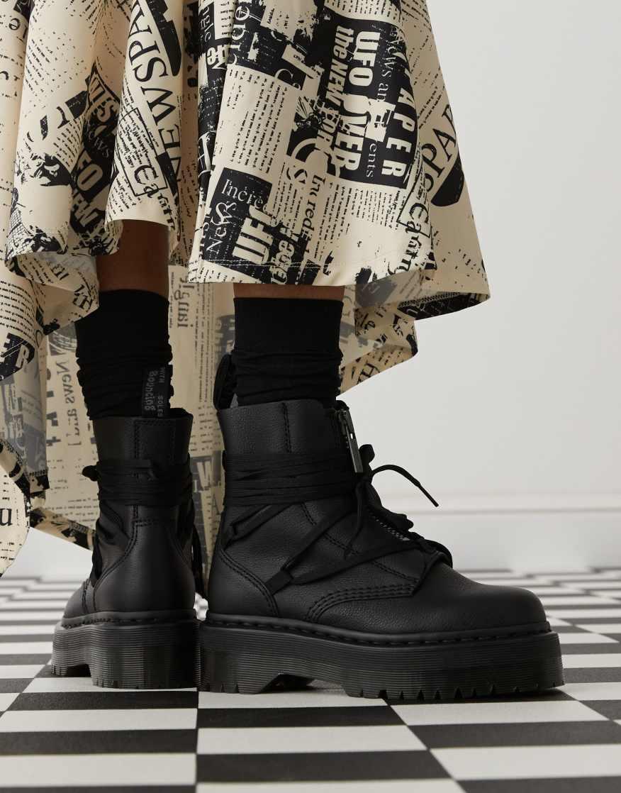 DR MARTENS Jarrick II Mono Pisa Boot in BLACK | endource