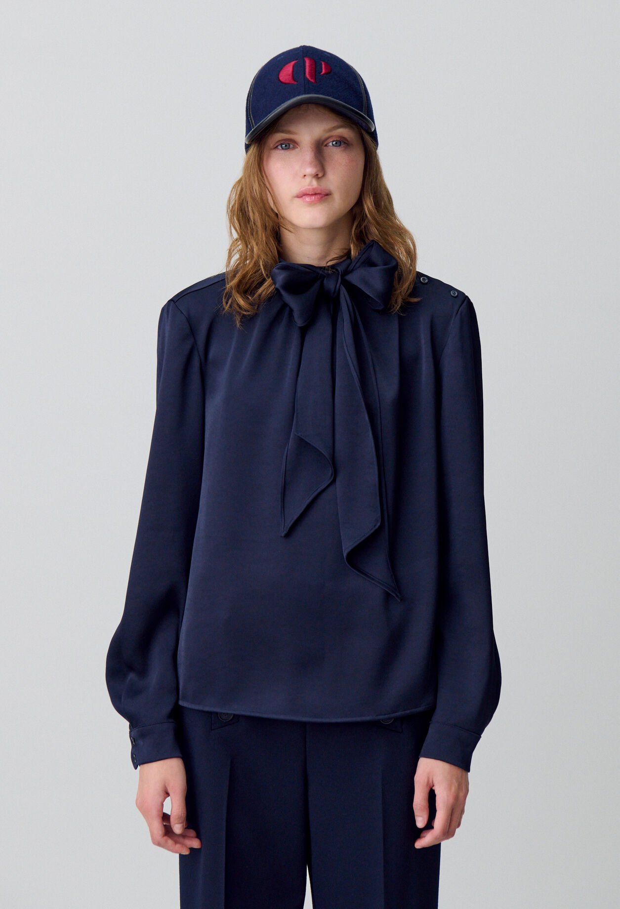 CLAUDIE PIERLOT Flowy Blouse With Lavallière Collar | endource