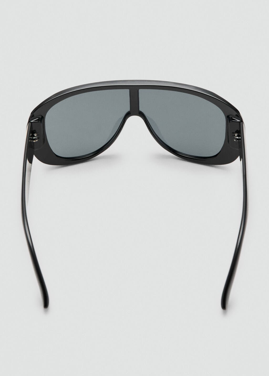 MANGO Sports Sunglasses | endource