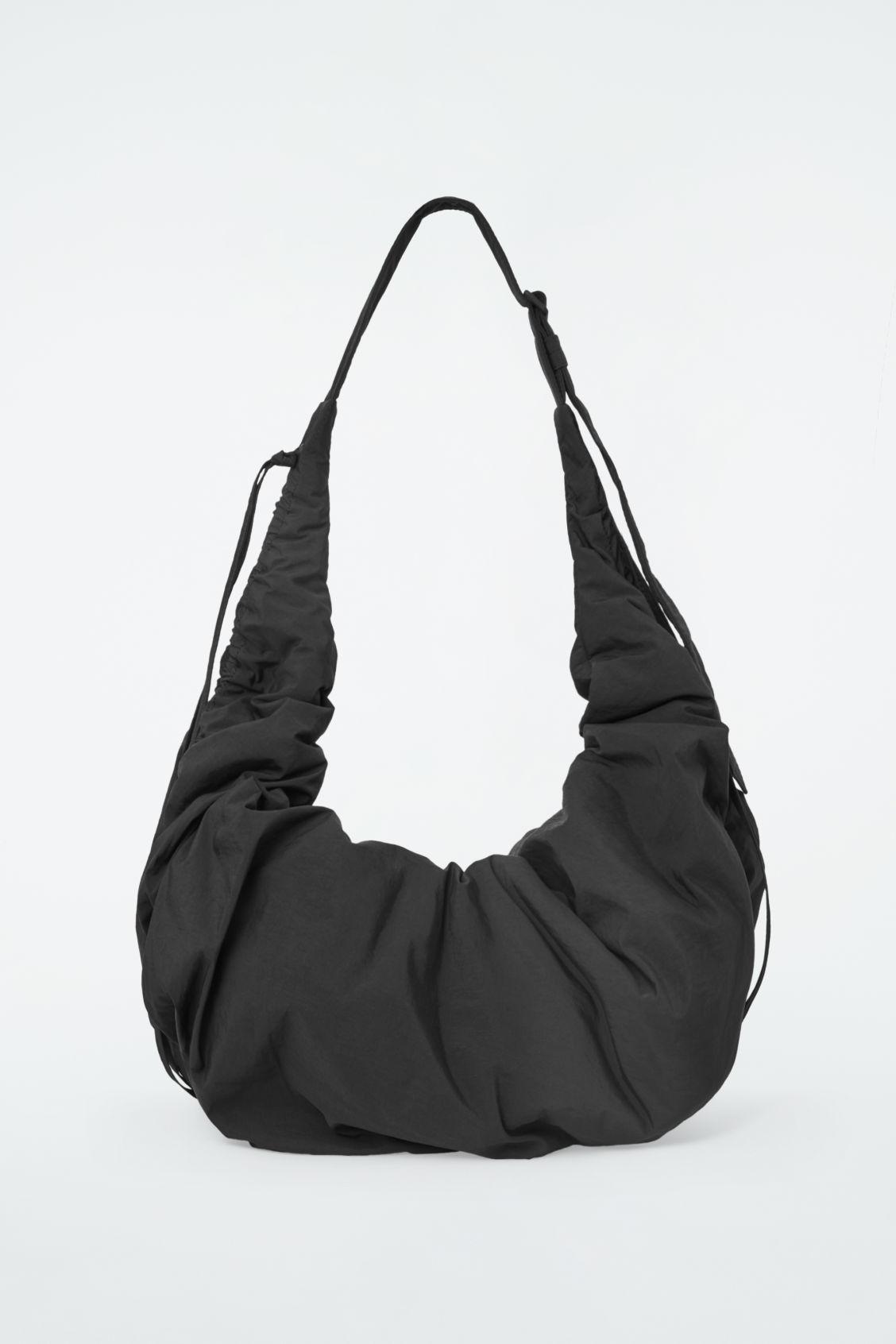 COS Canopy Oversized Crossbody in BLACK | Endource