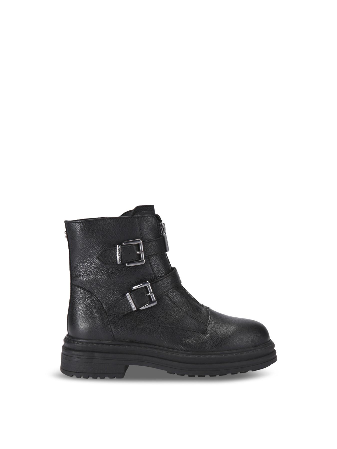 CARVELA Capital Boots in Black | endource