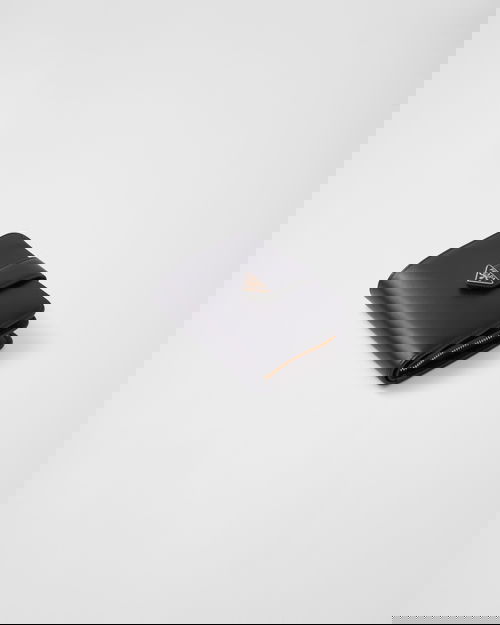 PRADA Small Leather Wallet | endource