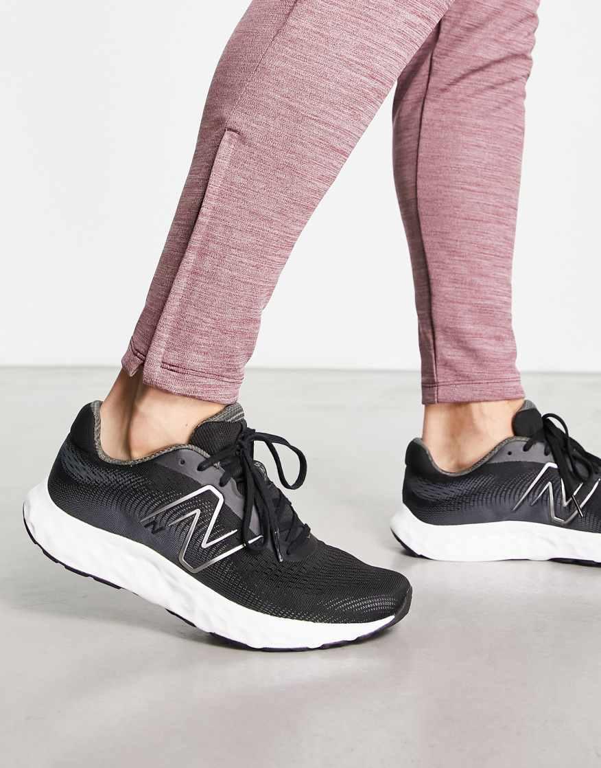 NEW BALANCE Running 520 Trainers in BLACK | endource