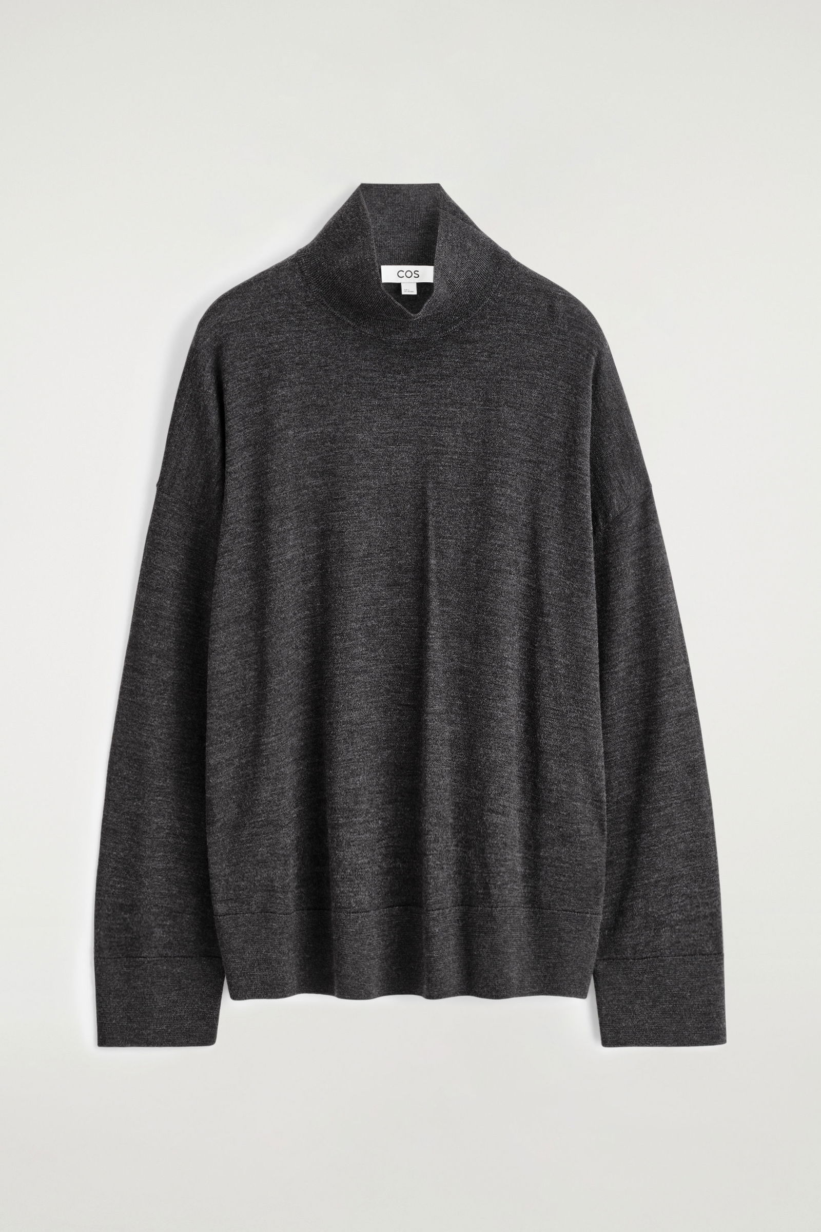 COS MERINO WOOL TURTLENECK JUMPER | endource