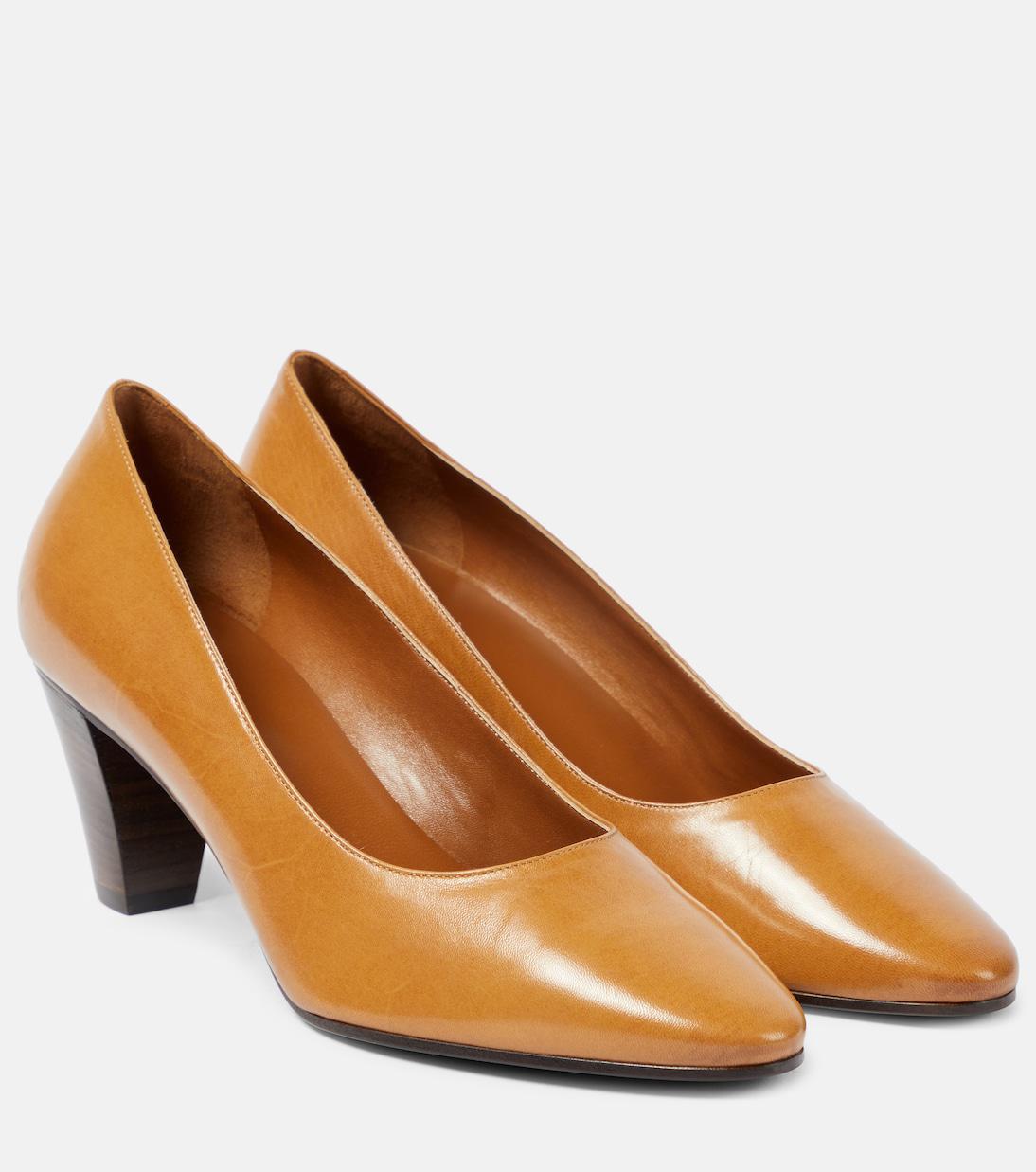 THE ROW Charlotte Leather Pumps in Brown | Endource