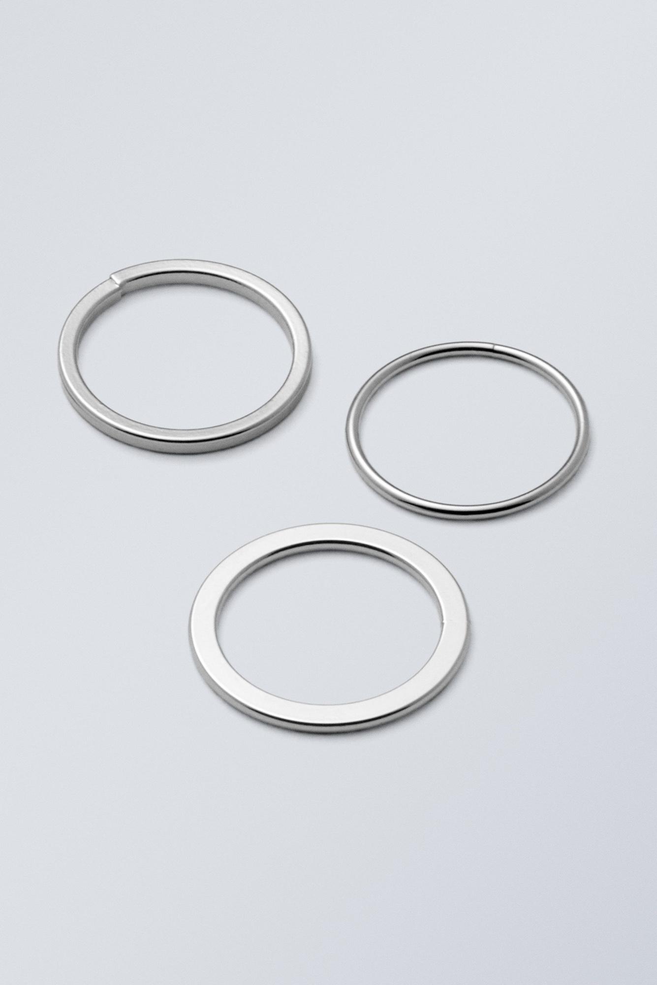 WEEKDAY 3-Pack Minimal Steel Rings in Silver | endource