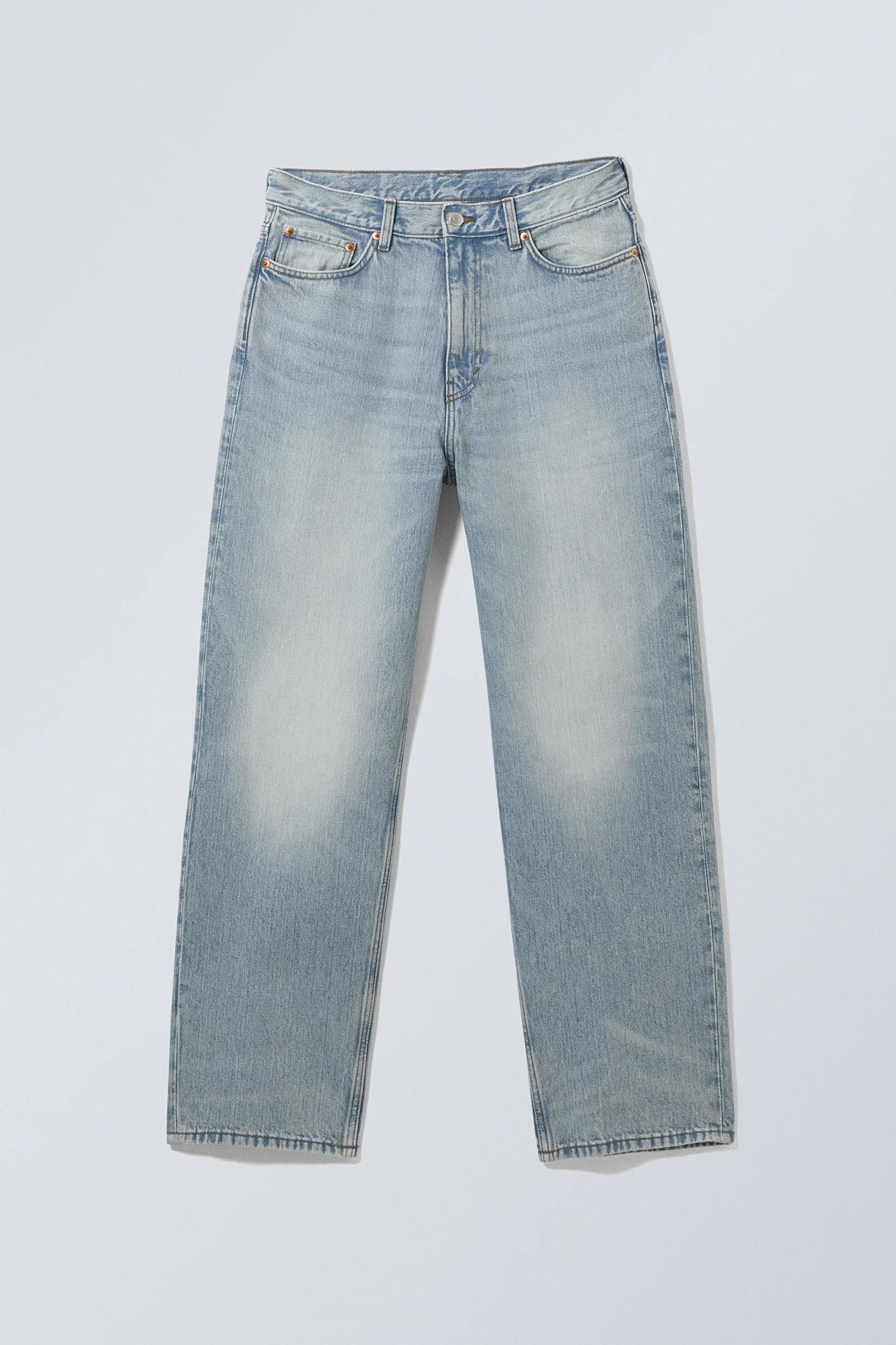 WEEKDAY Galaxy Loose Straight Jeans in Aeon Blue - Light Blue | endource